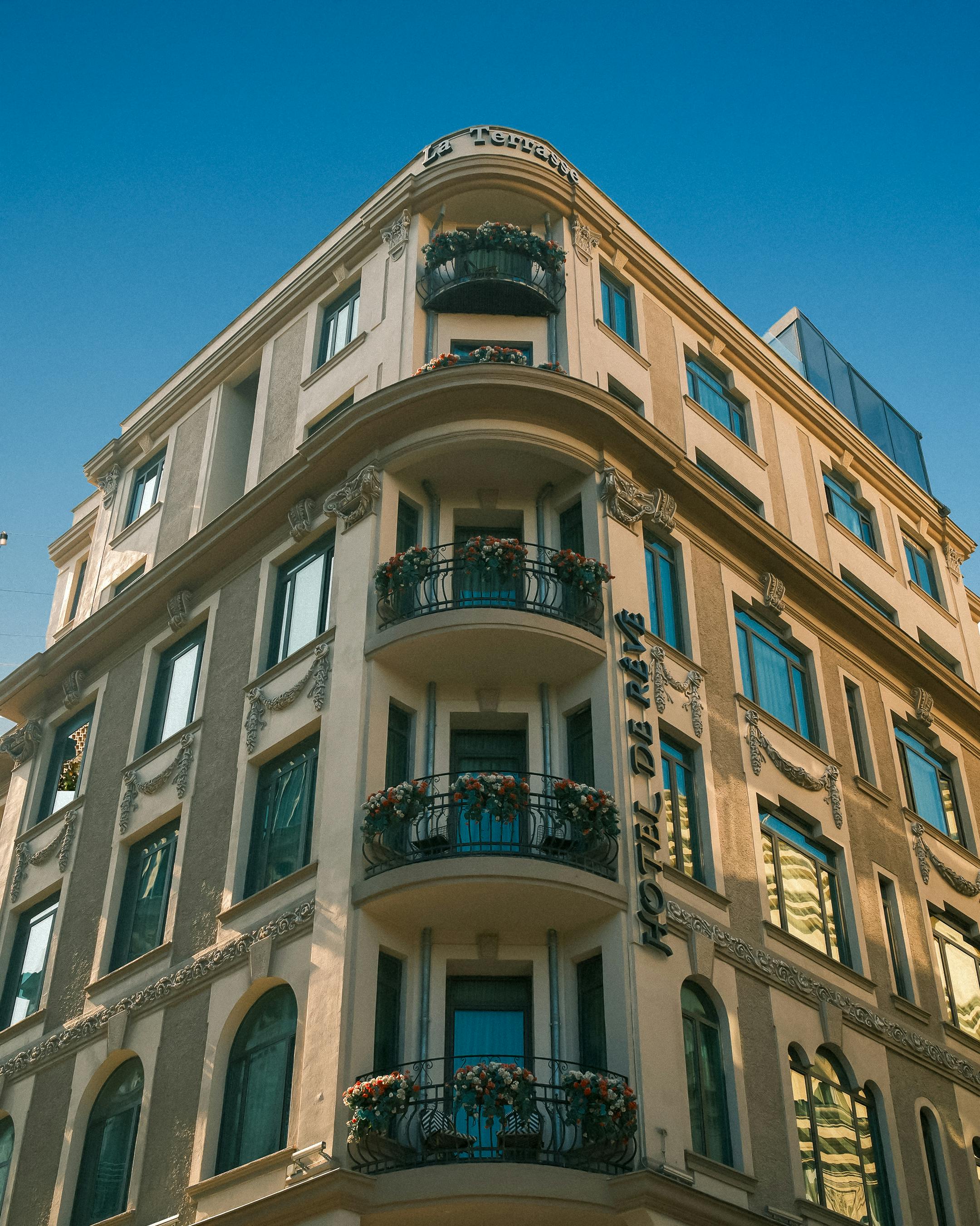 Hotel Chief Photos, Download The BEST Free Hotel Chief Stock Photos ...