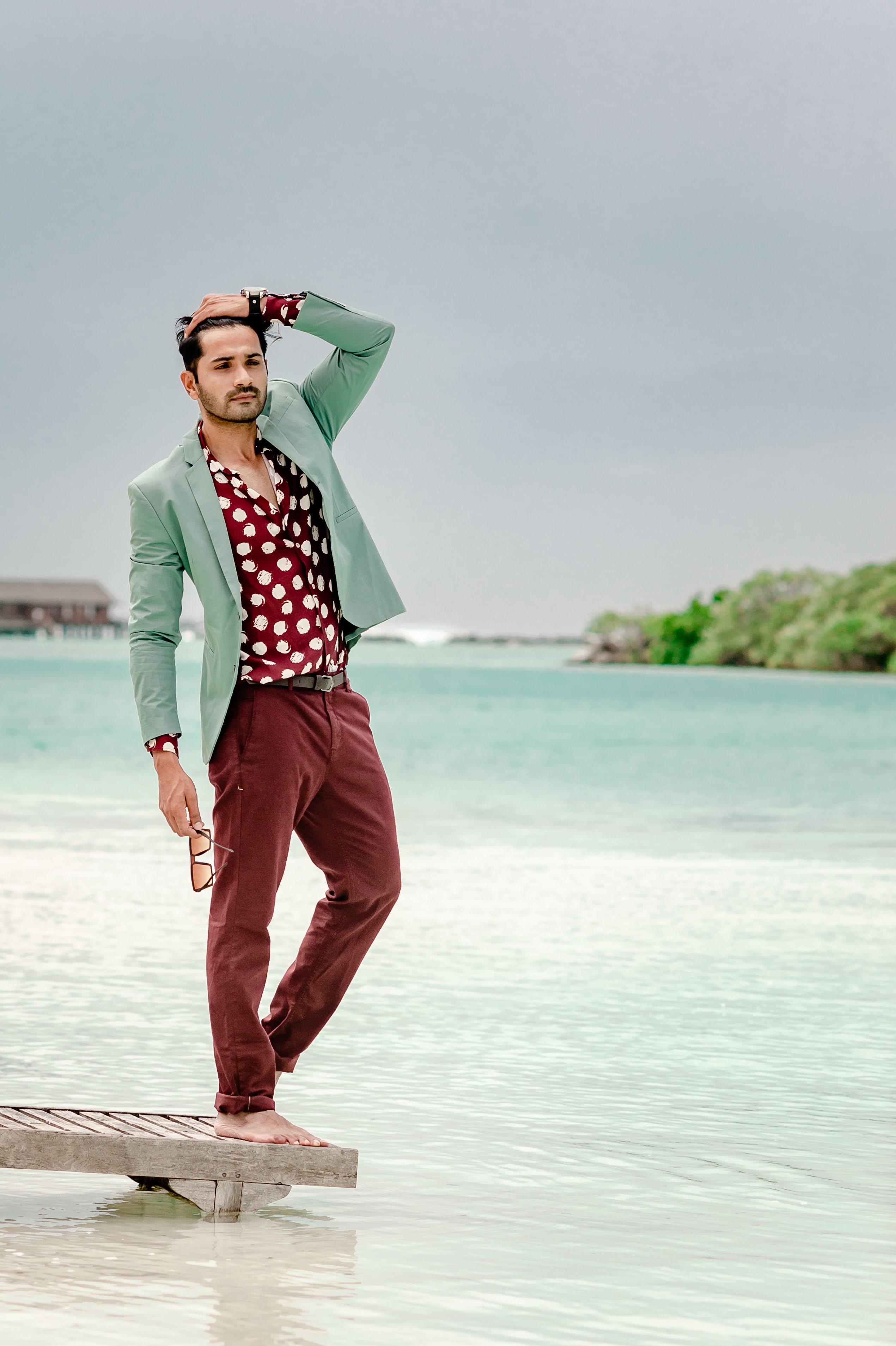 Stylish Male Fashion at Maldives Beach Resort · Free Stock Photo
