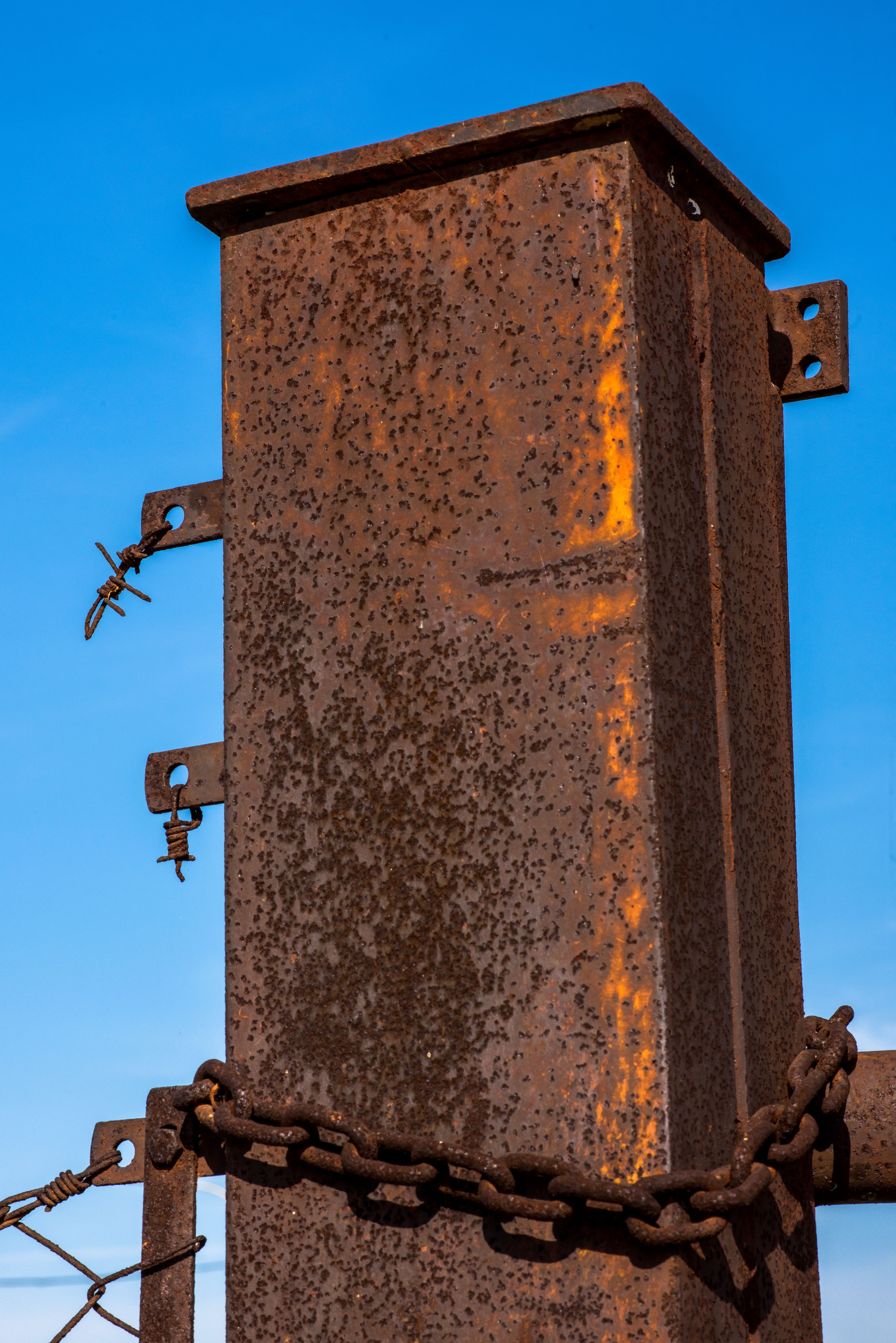 Postes De Metal Photos, Download The BEST Free Postes De Metal Stock ...