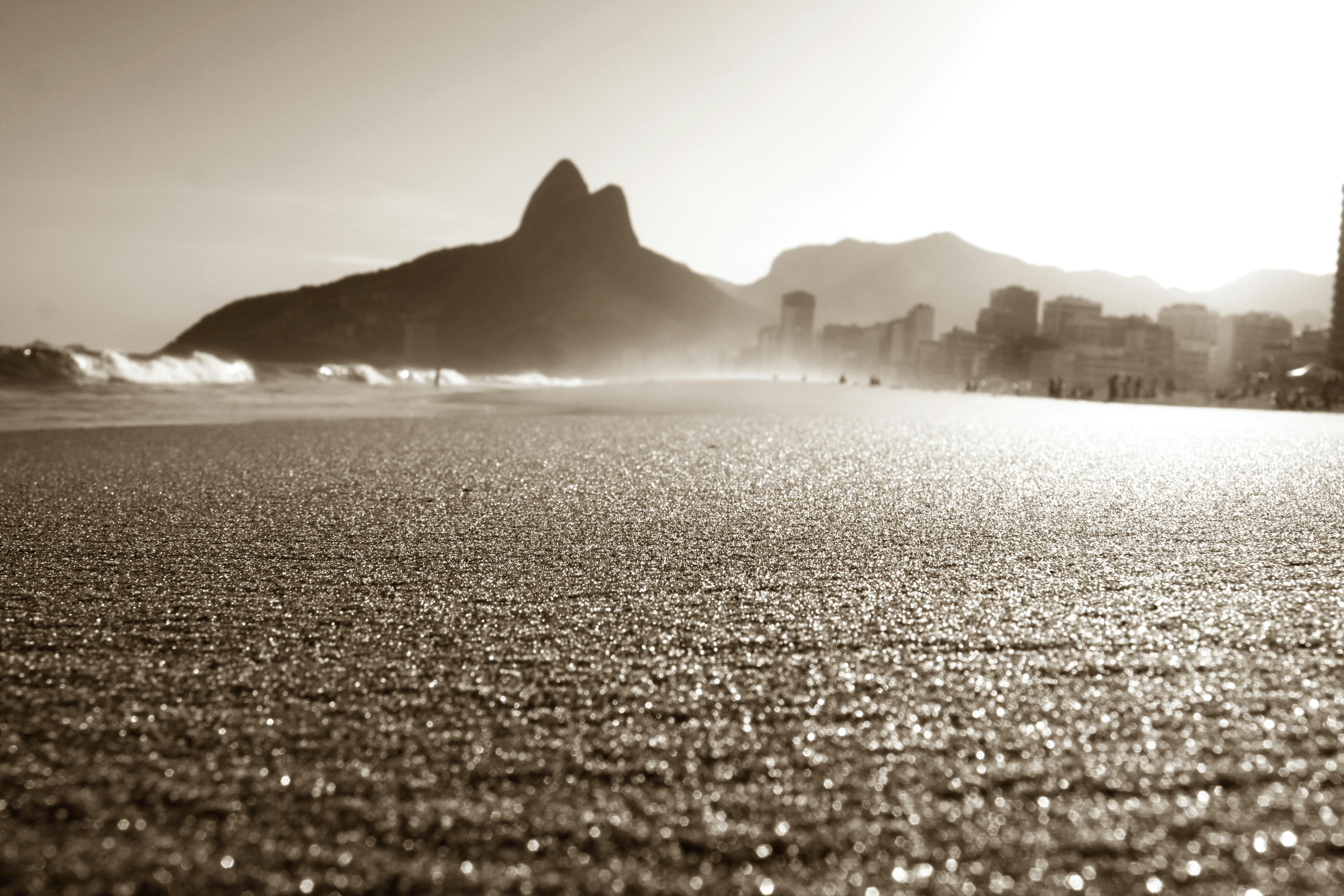 Scenic Ipanema Beach at Sunrise in Rio · Free Stock Photo