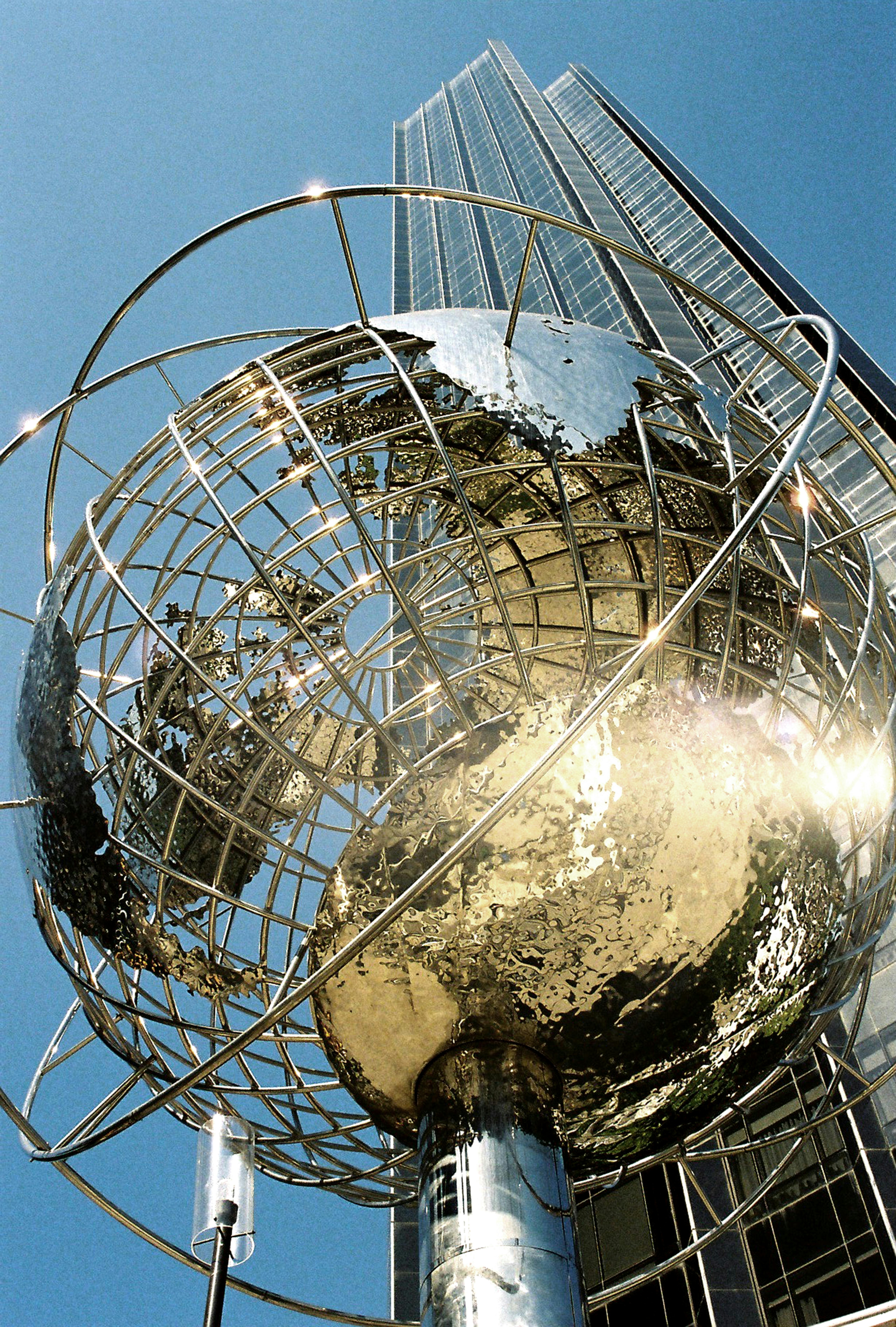 Iconic Globe Sculpture in New York City · Free Stock Photo
