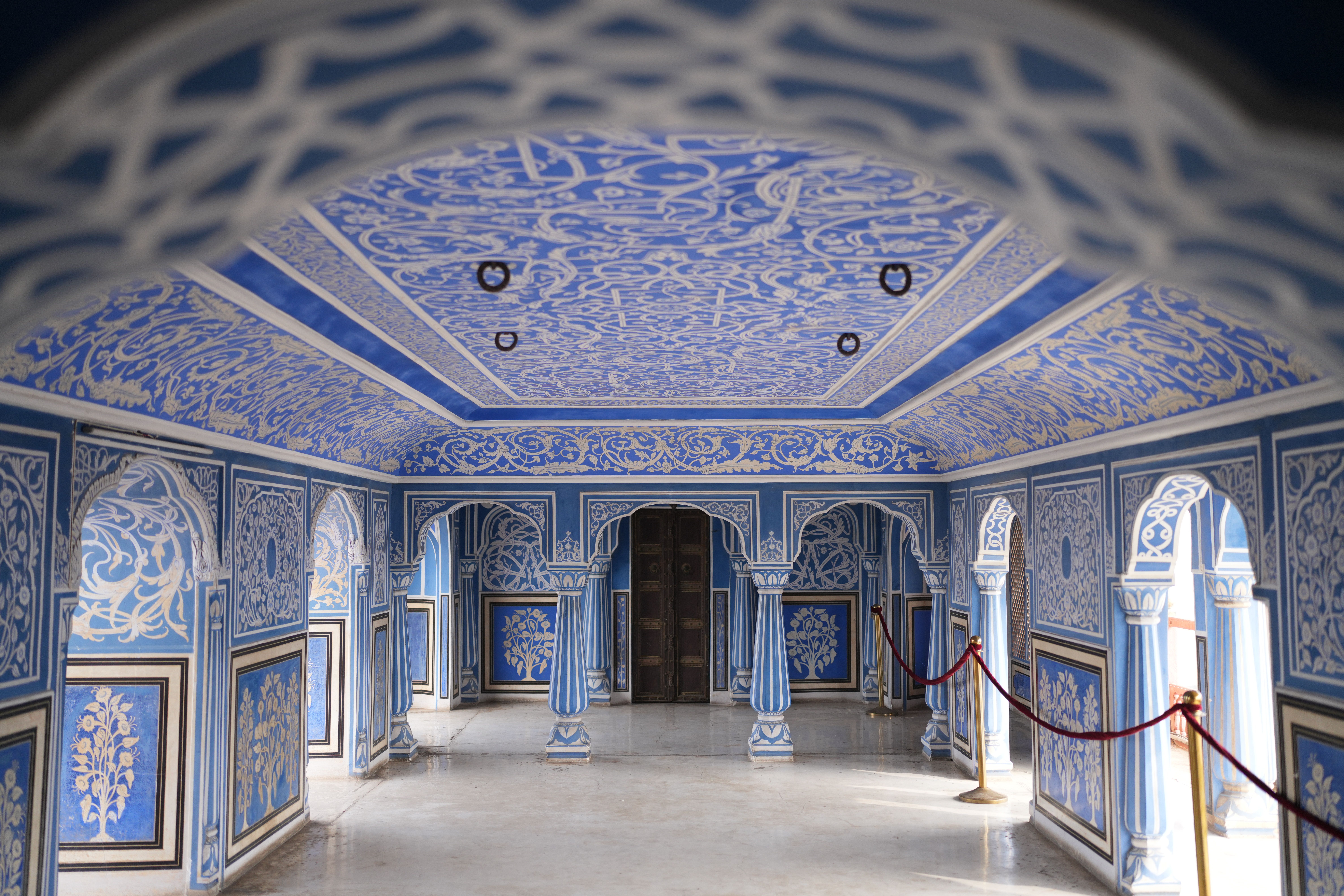 Intricate Blue Room at Jaipur City Palace · Free Stock Photo