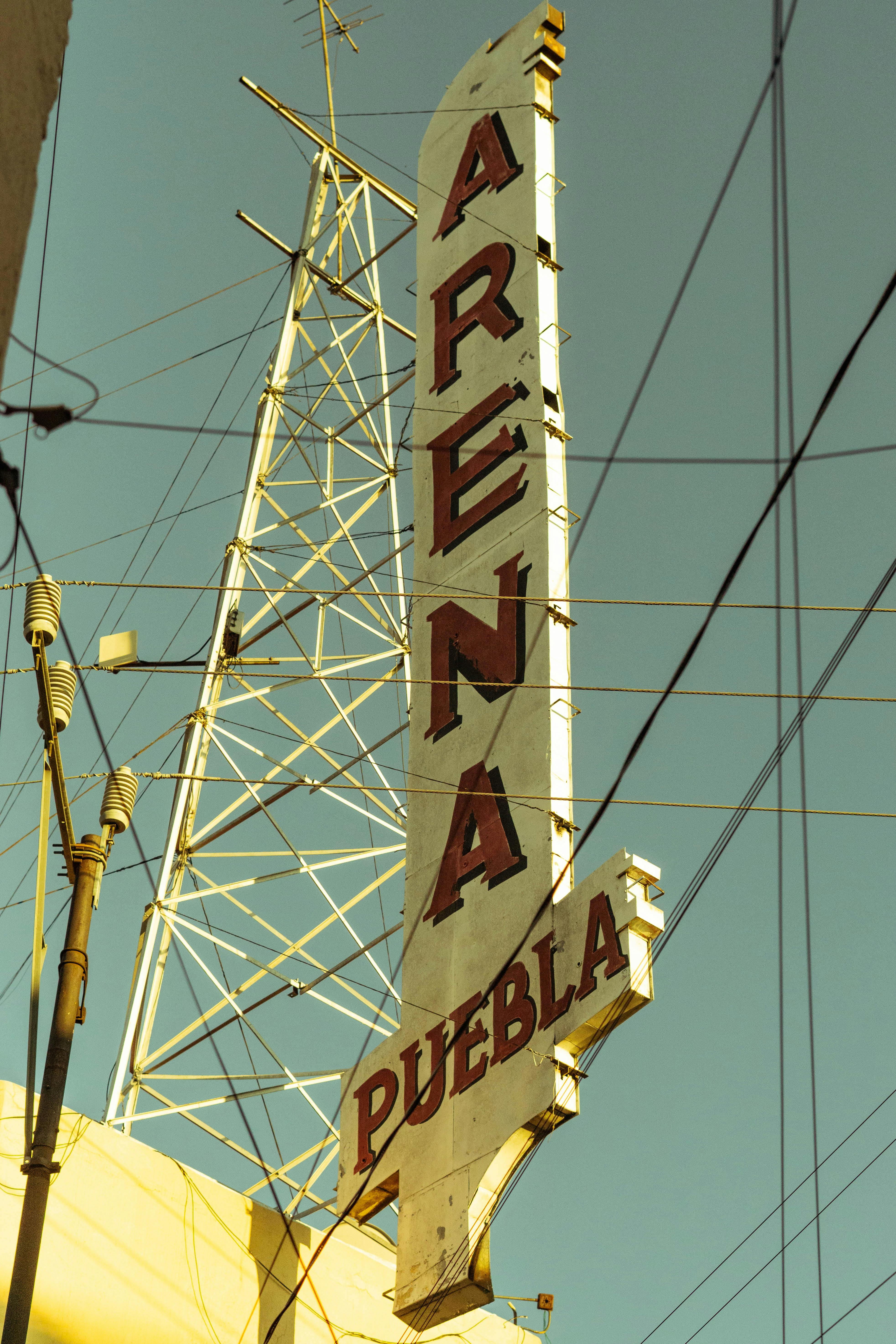 Arena Puebla Sign in Heroica Puebla de Zaragoza · Free Stock Photo