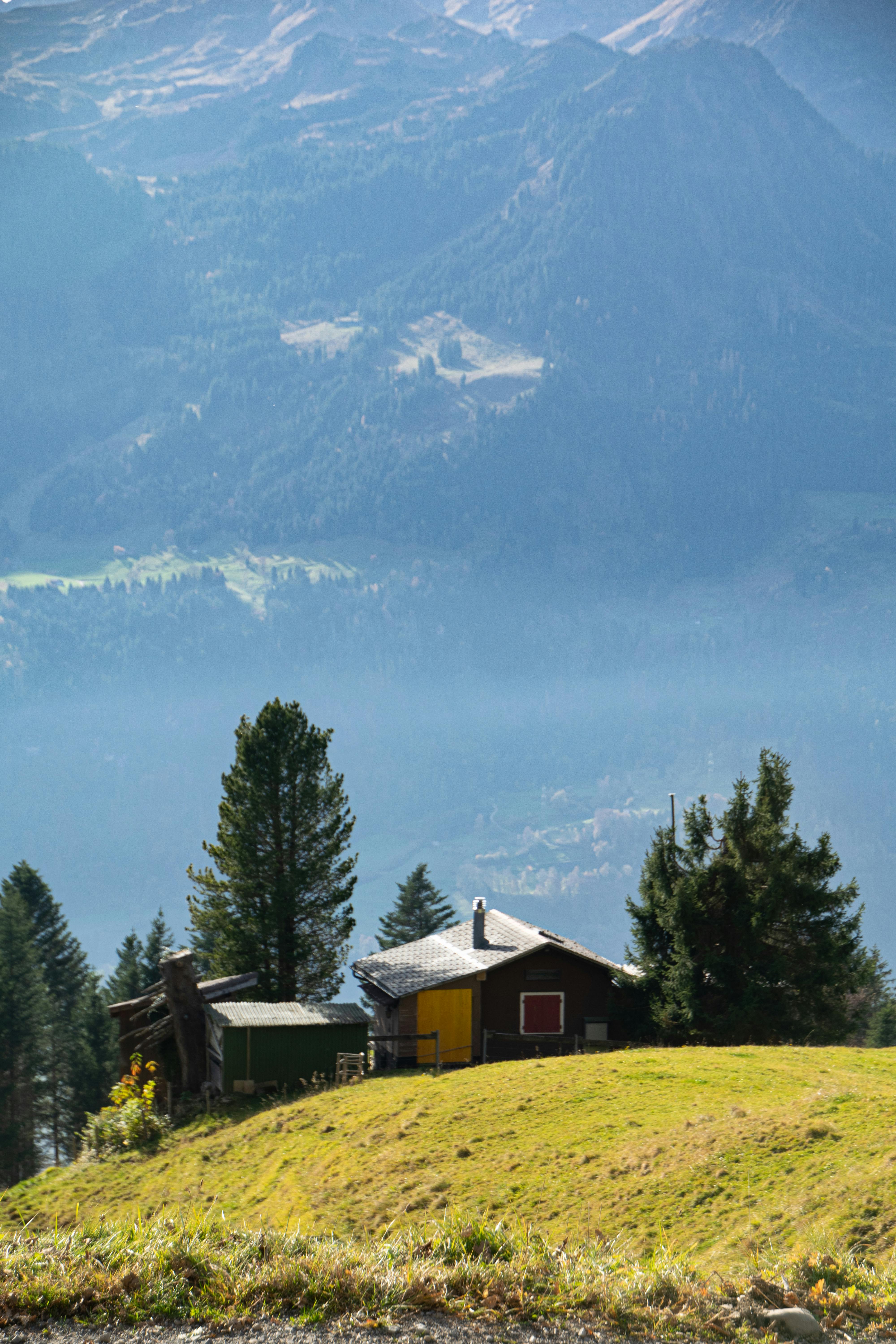 Idyllic Mountain Cabin in Walenstadt, Switzerland · Free Stock Photo