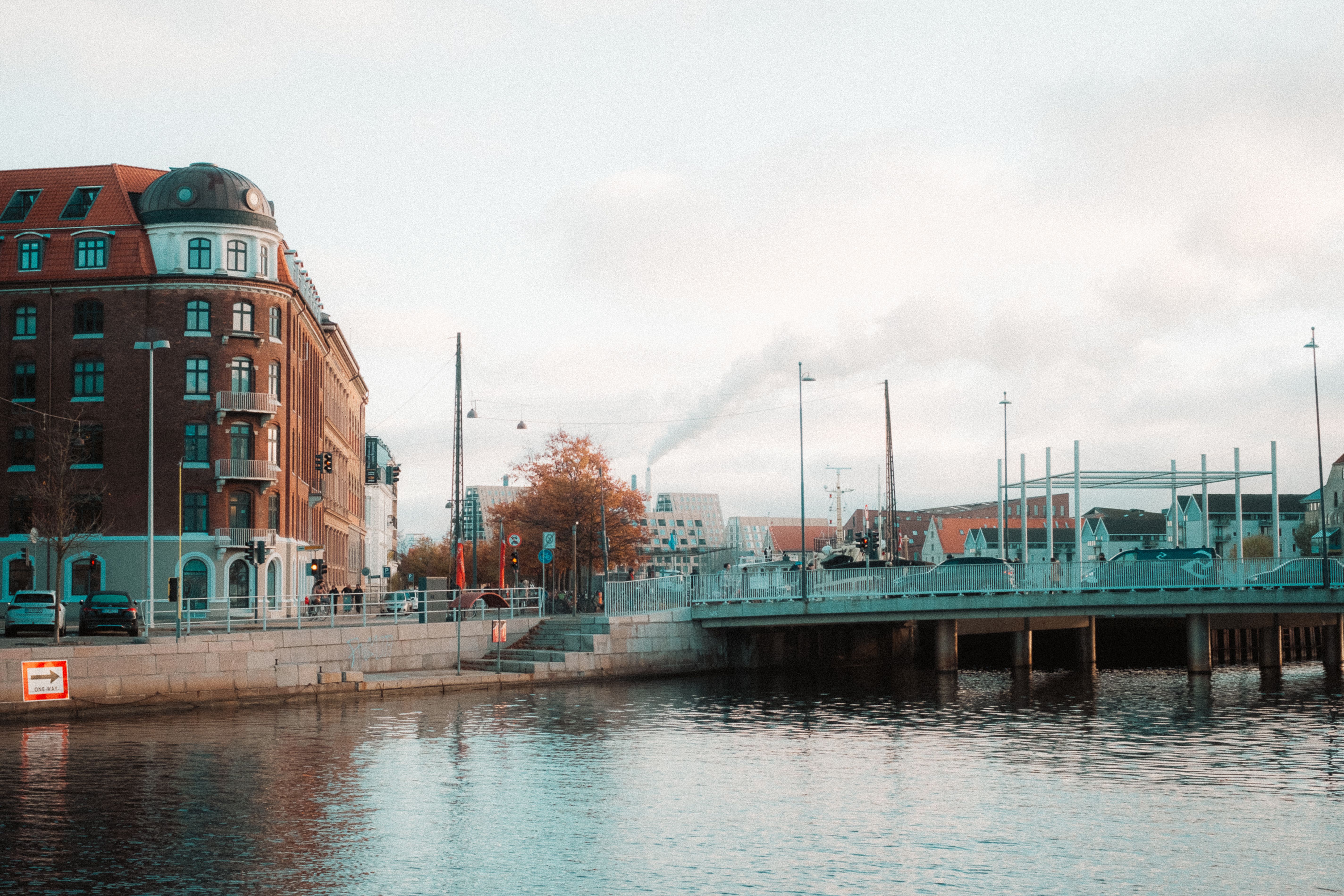 Vista Panorámica Del Paseo Marítimo Urbano De Copenhague · Foto de ...
