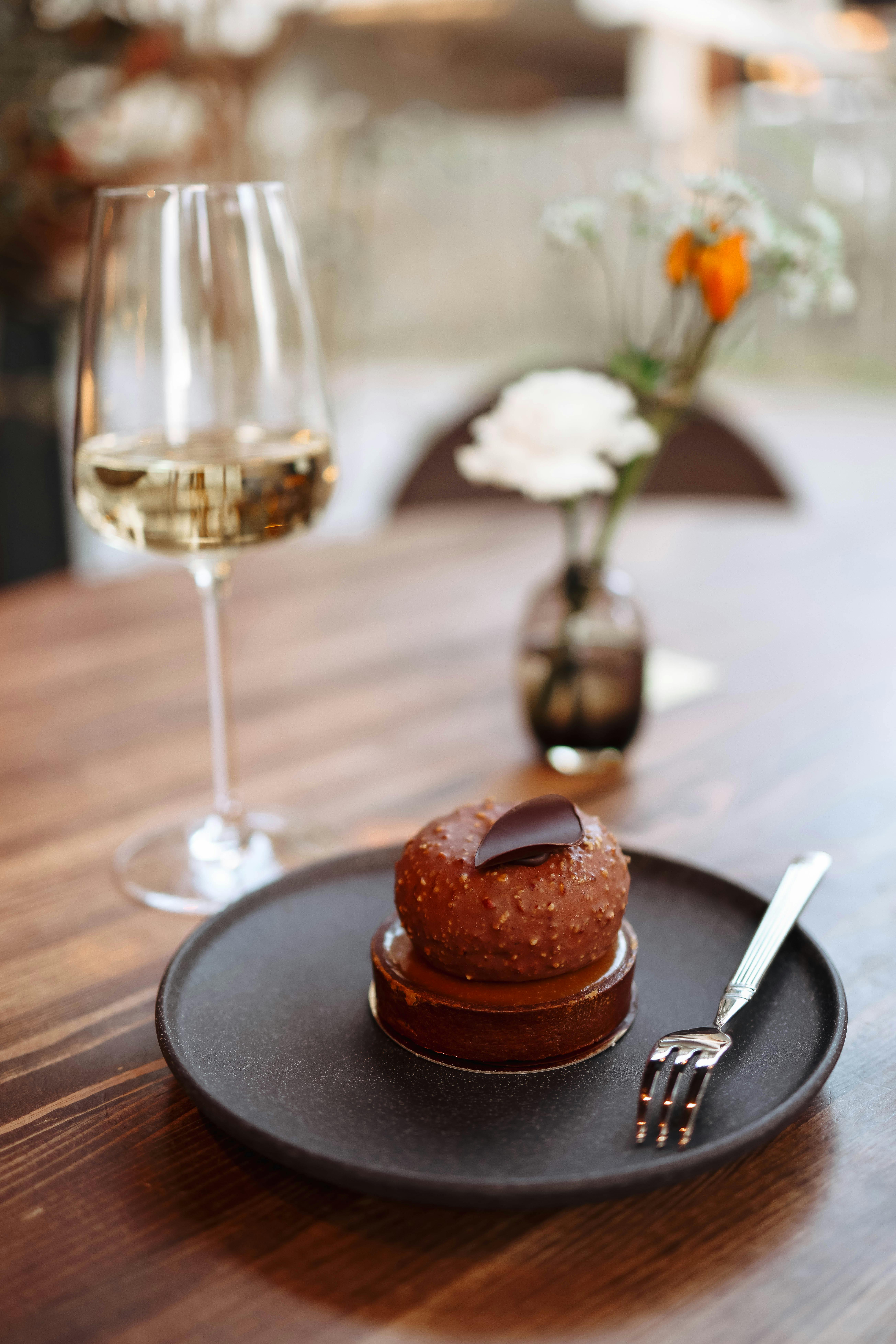 Chic Setting Photos, Download The BEST Free Chic Setting Stock Photos ...