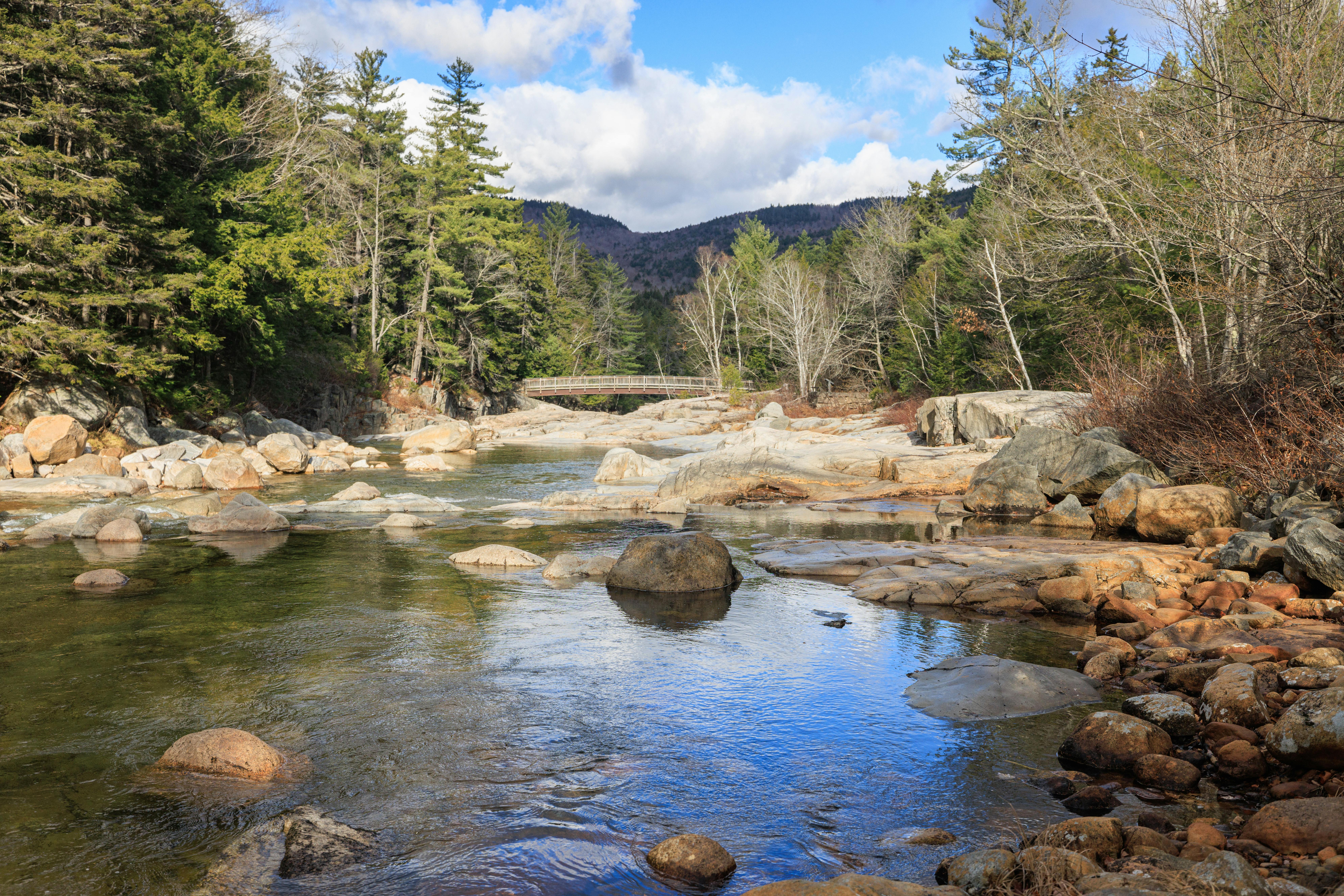 Scenic Rocky River in Albany, New Hampshire · Free Stock Photo