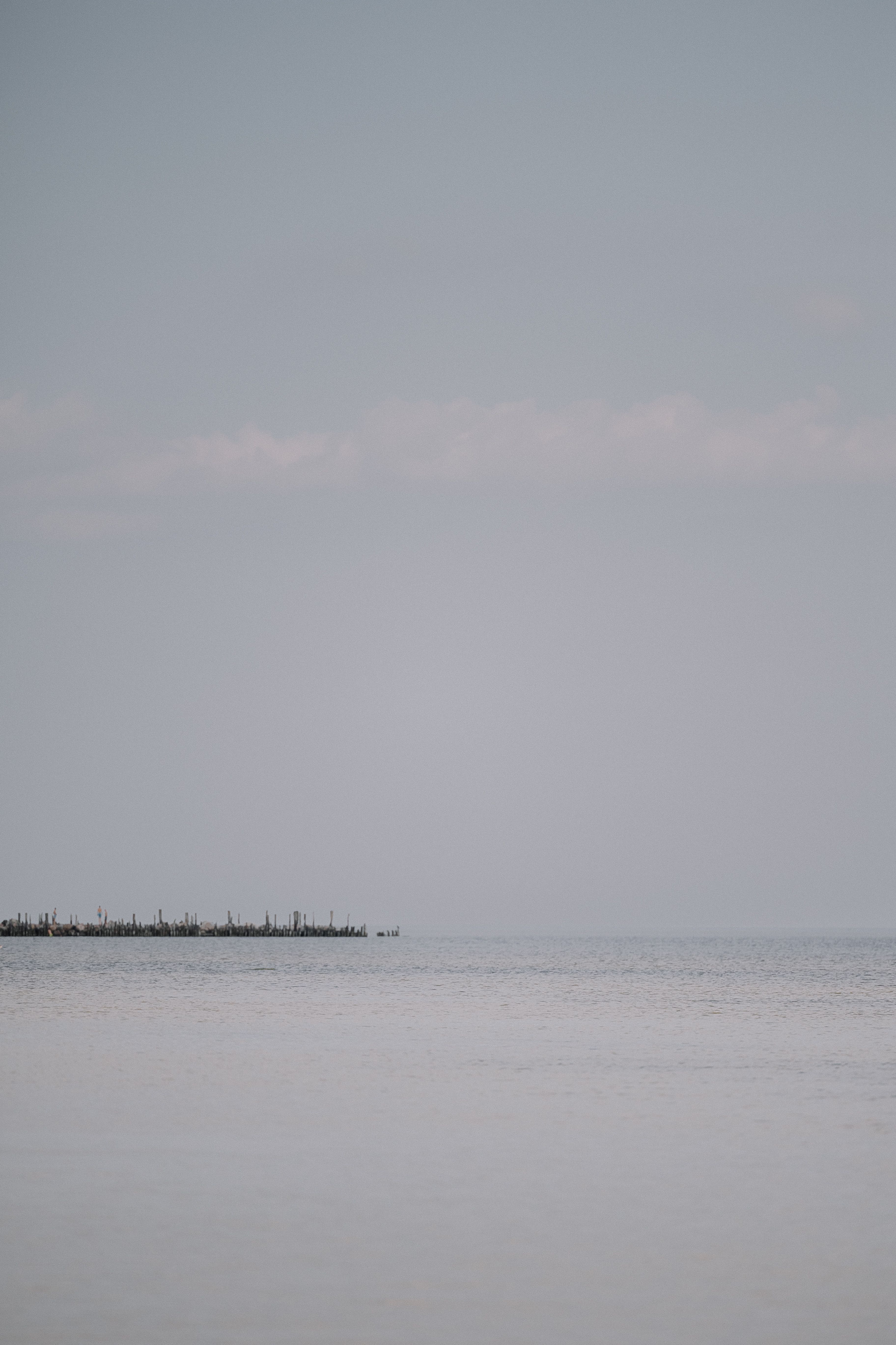 Serene Ocean Horizon with Calm Waters · Free Stock Photo