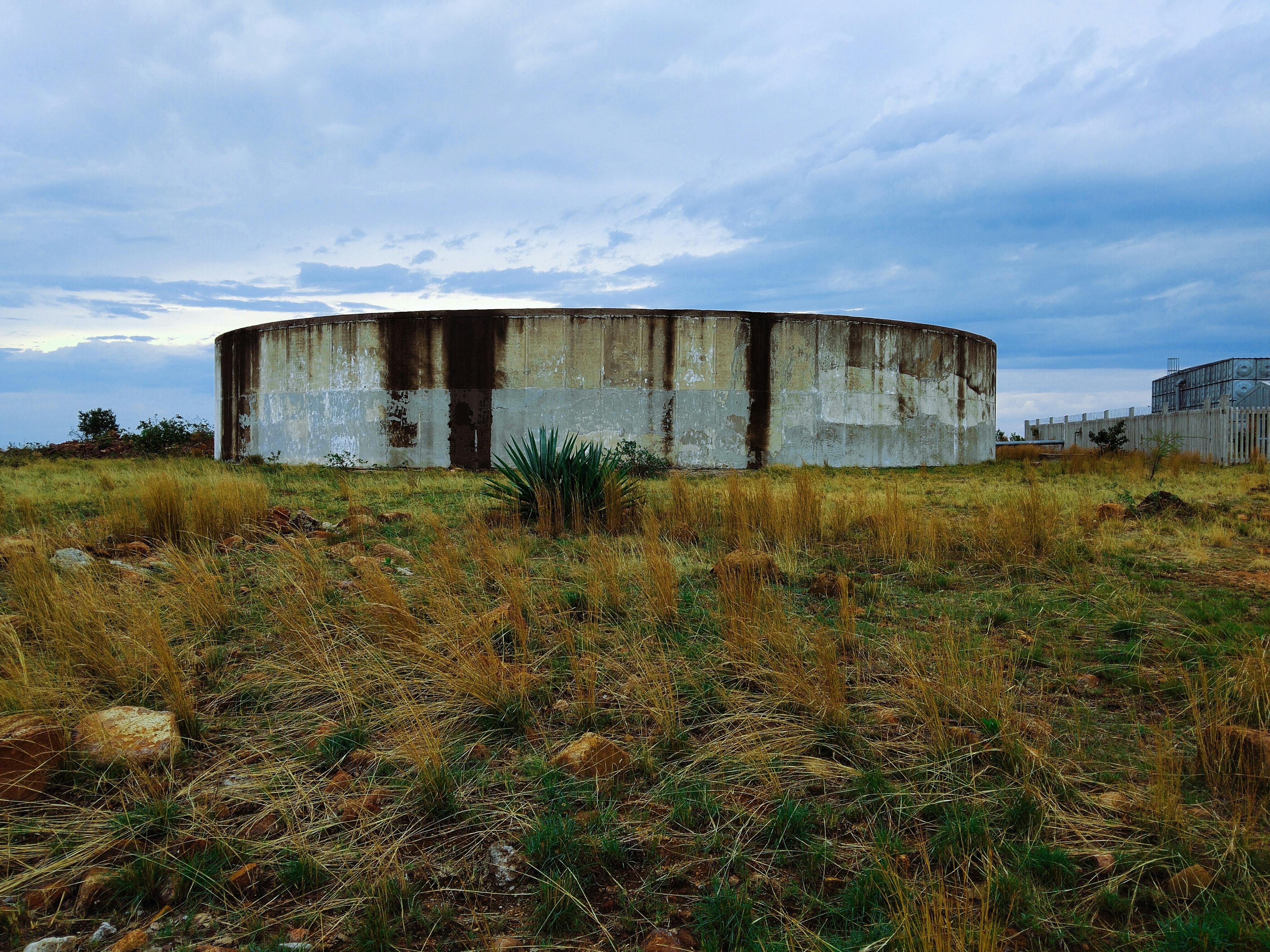 Rusted Tank Photos, Download The BEST Free Rusted Tank Stock Photos ...