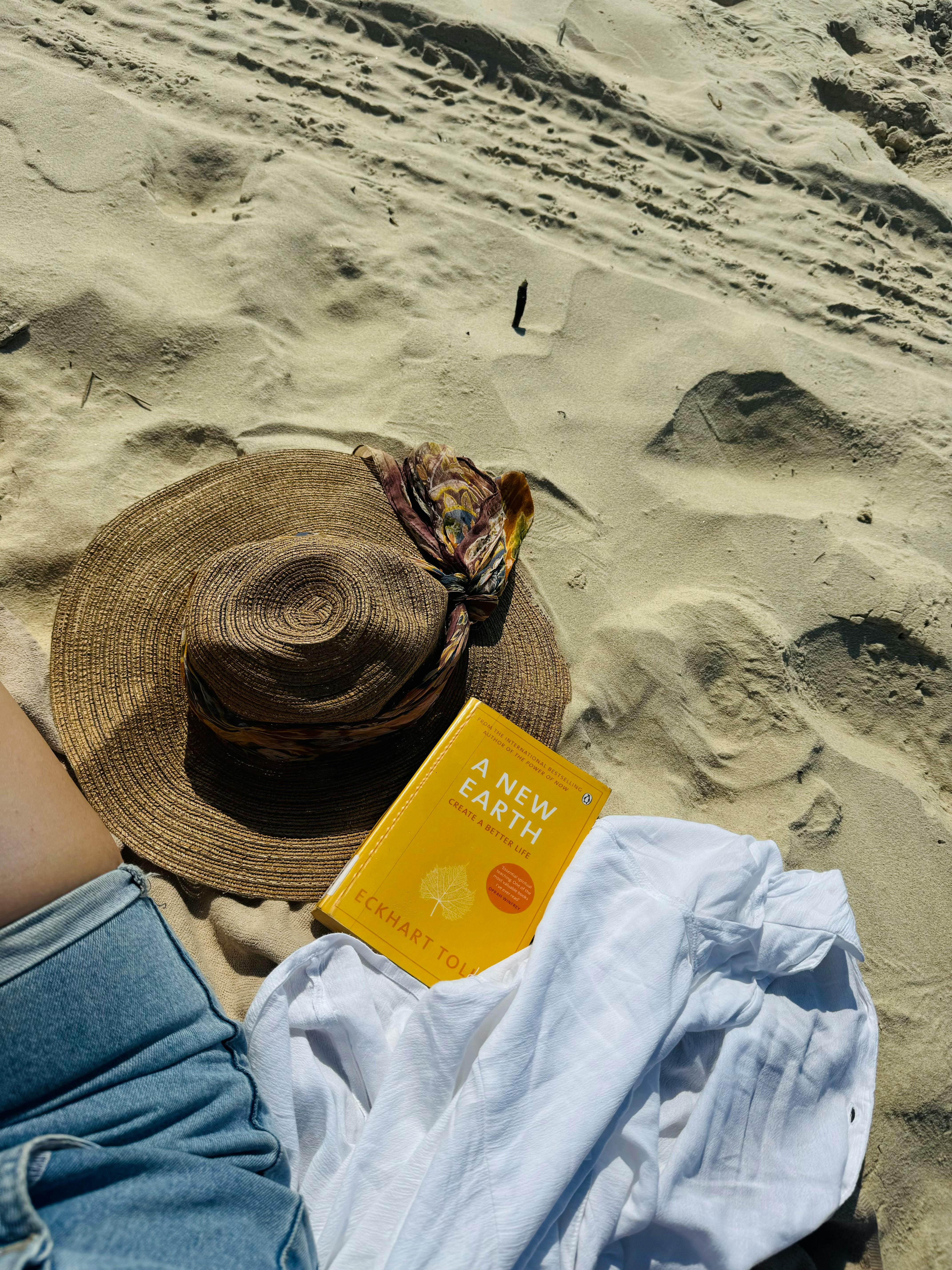 Book Tan Photos, Download The BEST Free Book Tan Stock Photos & HD Images