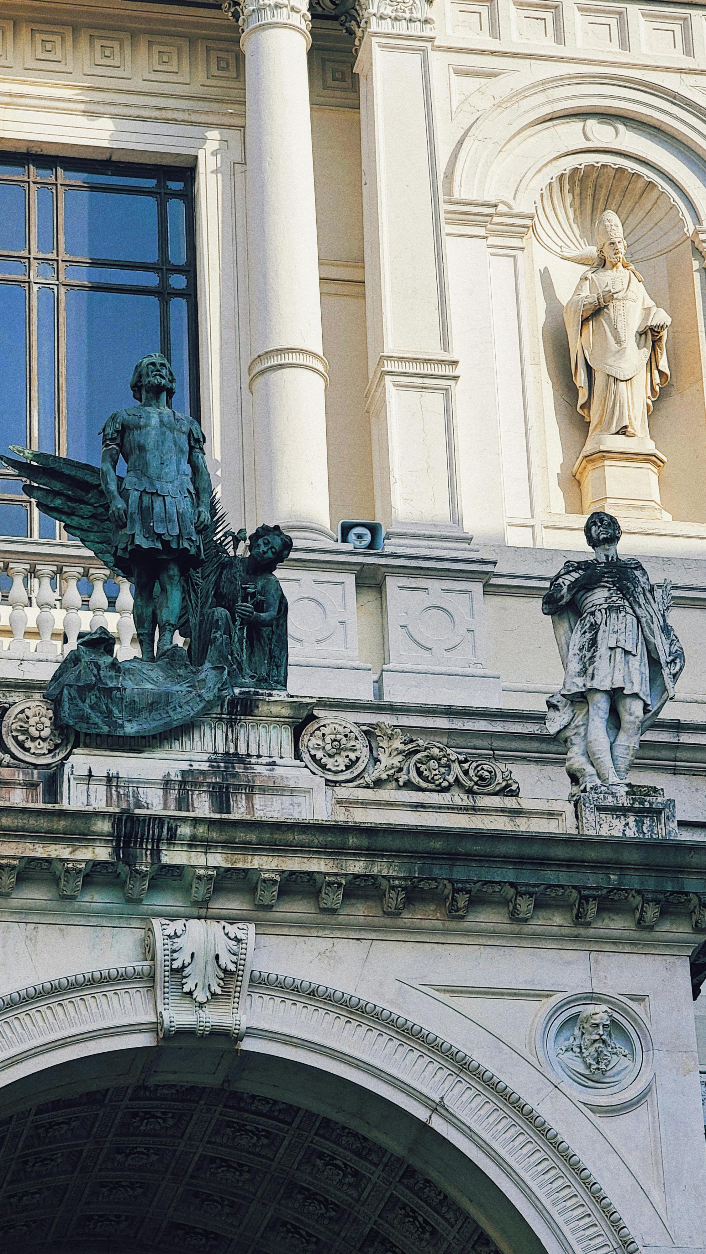 Landmark Statues Photos, Download The BEST Free Landmark Statues Stock ...