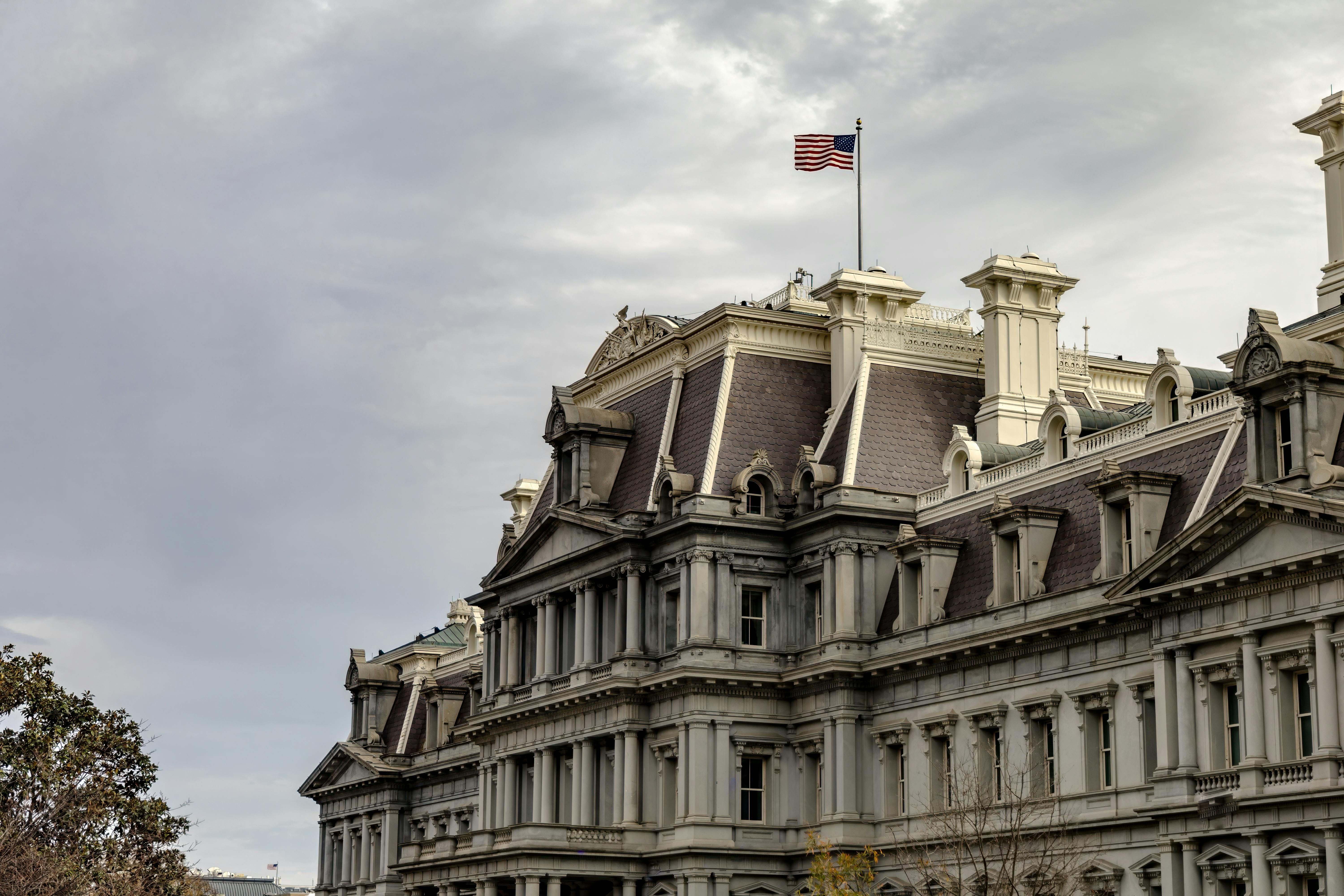 Historic American Building Under Cloudy Skies · Free Stock Photo
