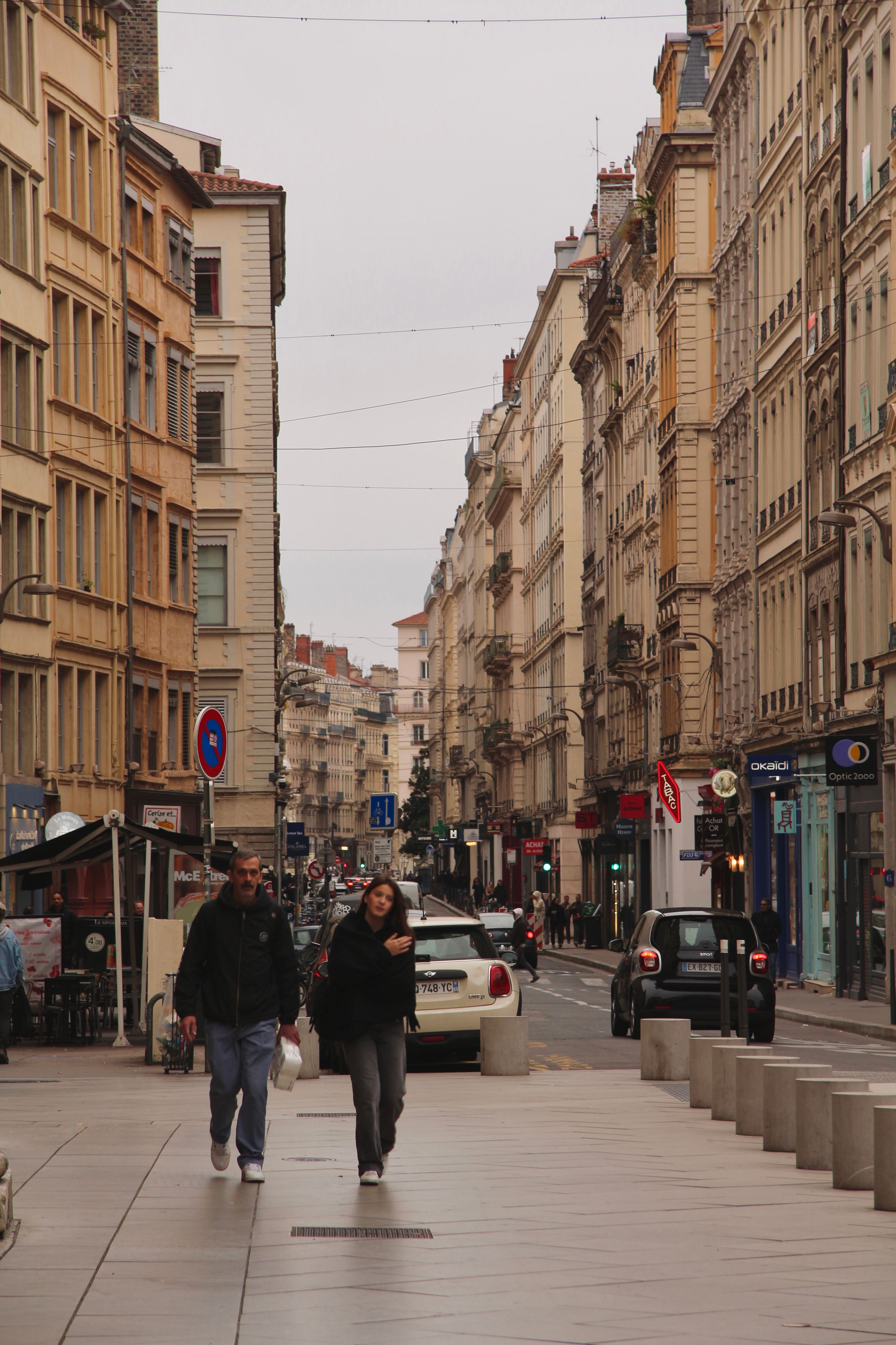 Street View of Historic Lyon Architecture · Free Stock Photo