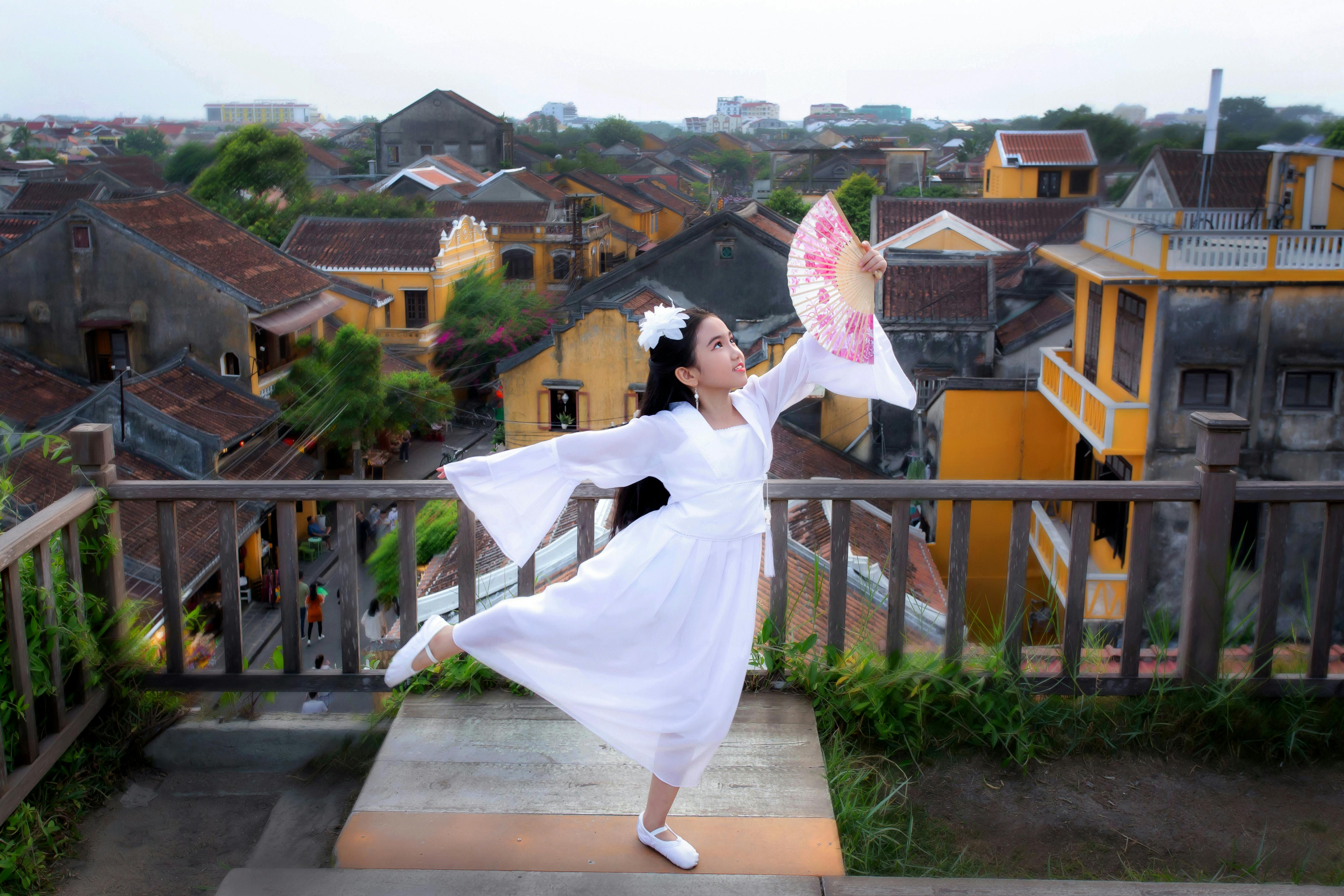 The "Elevator Dance Photos, Download The BEST Free The "Elevator Dance ...