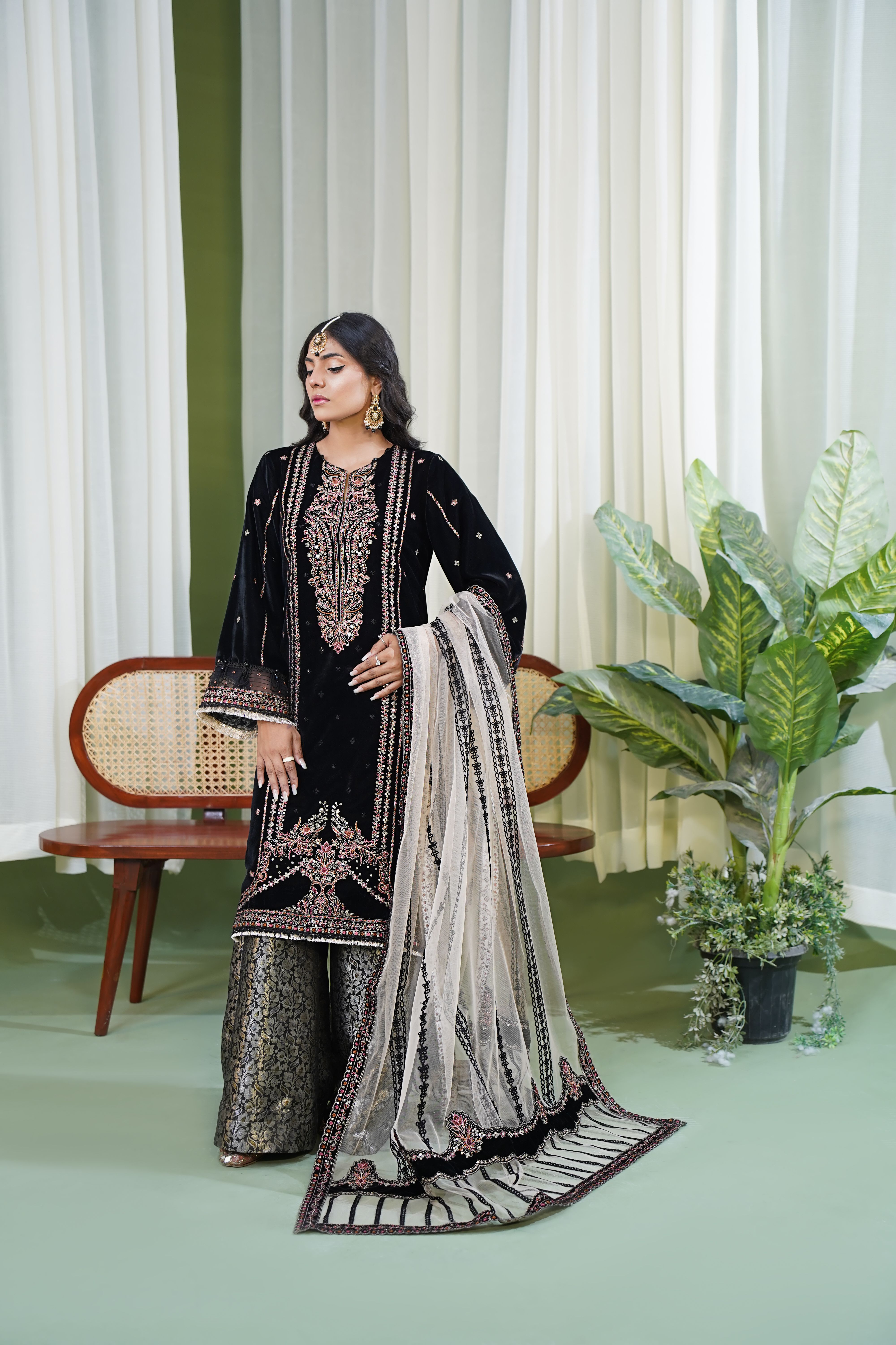 Traditional Pakistani Dress Fashion Portrait · Free Stock Photo