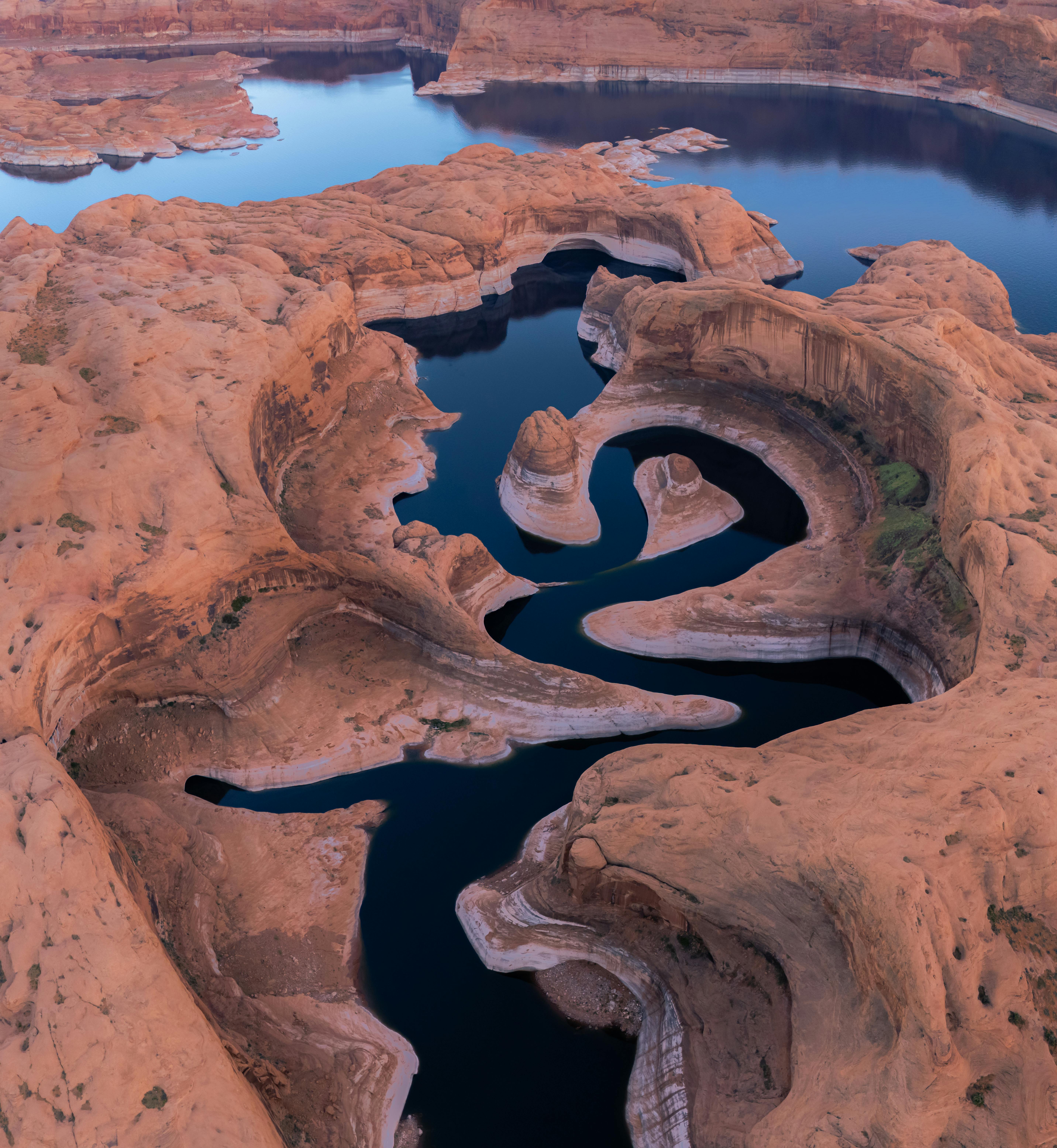 Stunning Aerial View of Utah's Unique Canyon Formations · Free Stock Photo