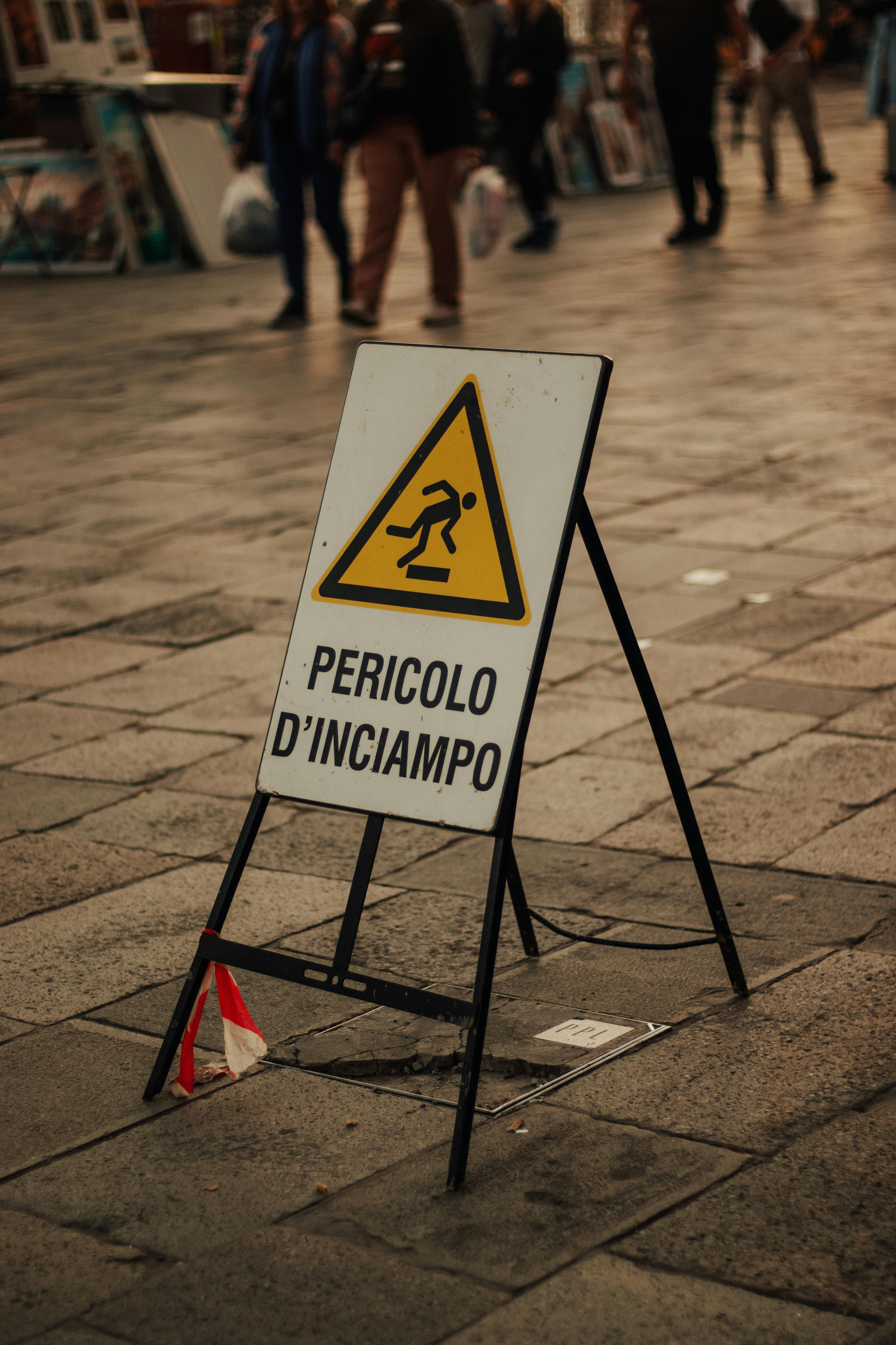 Italian Sign Photos, Download The BEST Free Italian Sign Stock Photos ...