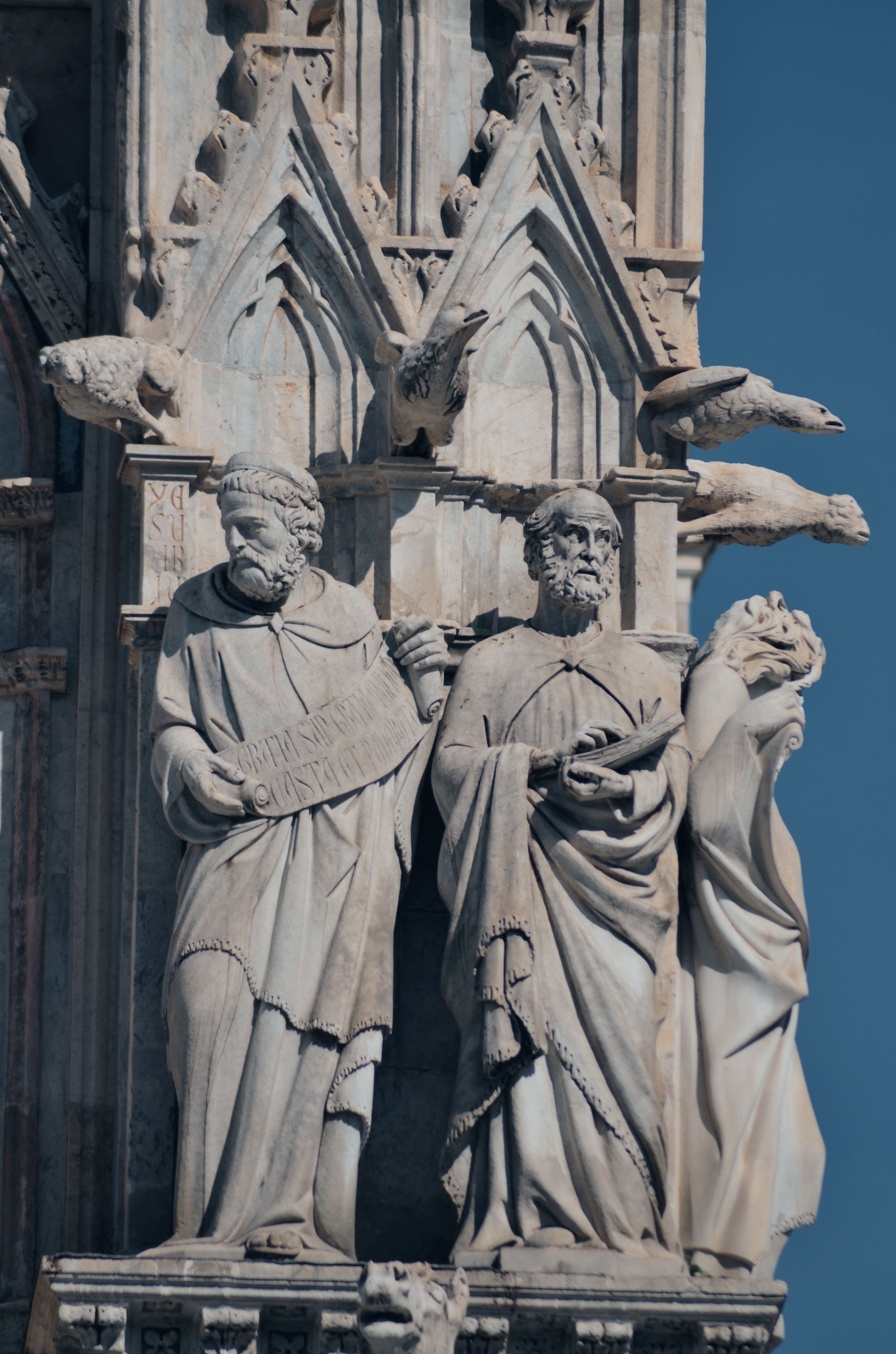 Gothic Statues on Siena Cathedral Facade · Free Stock Photo