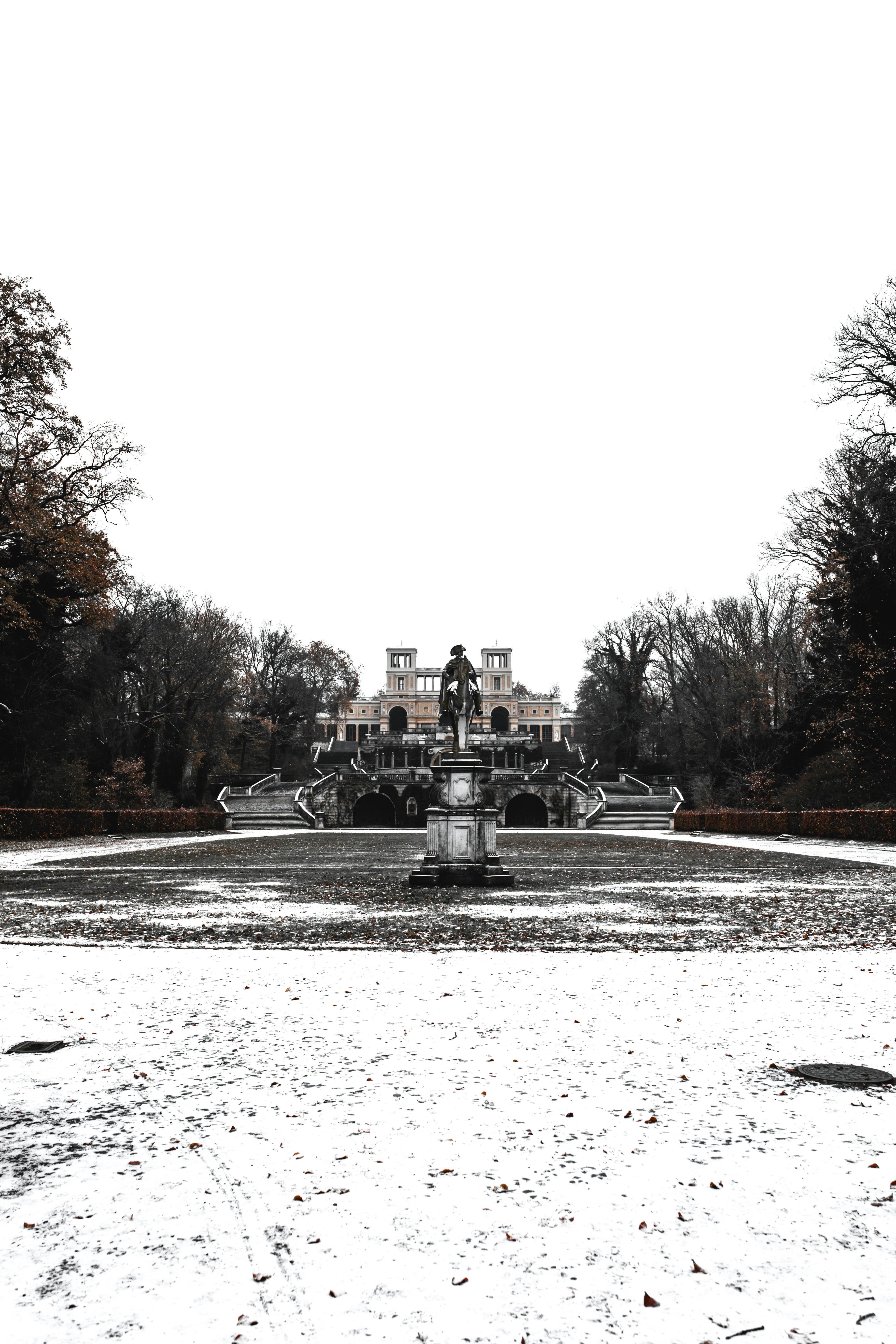 Snowy Winter Scene at Glienicke Palace, Potsdam · Free Stock Photo