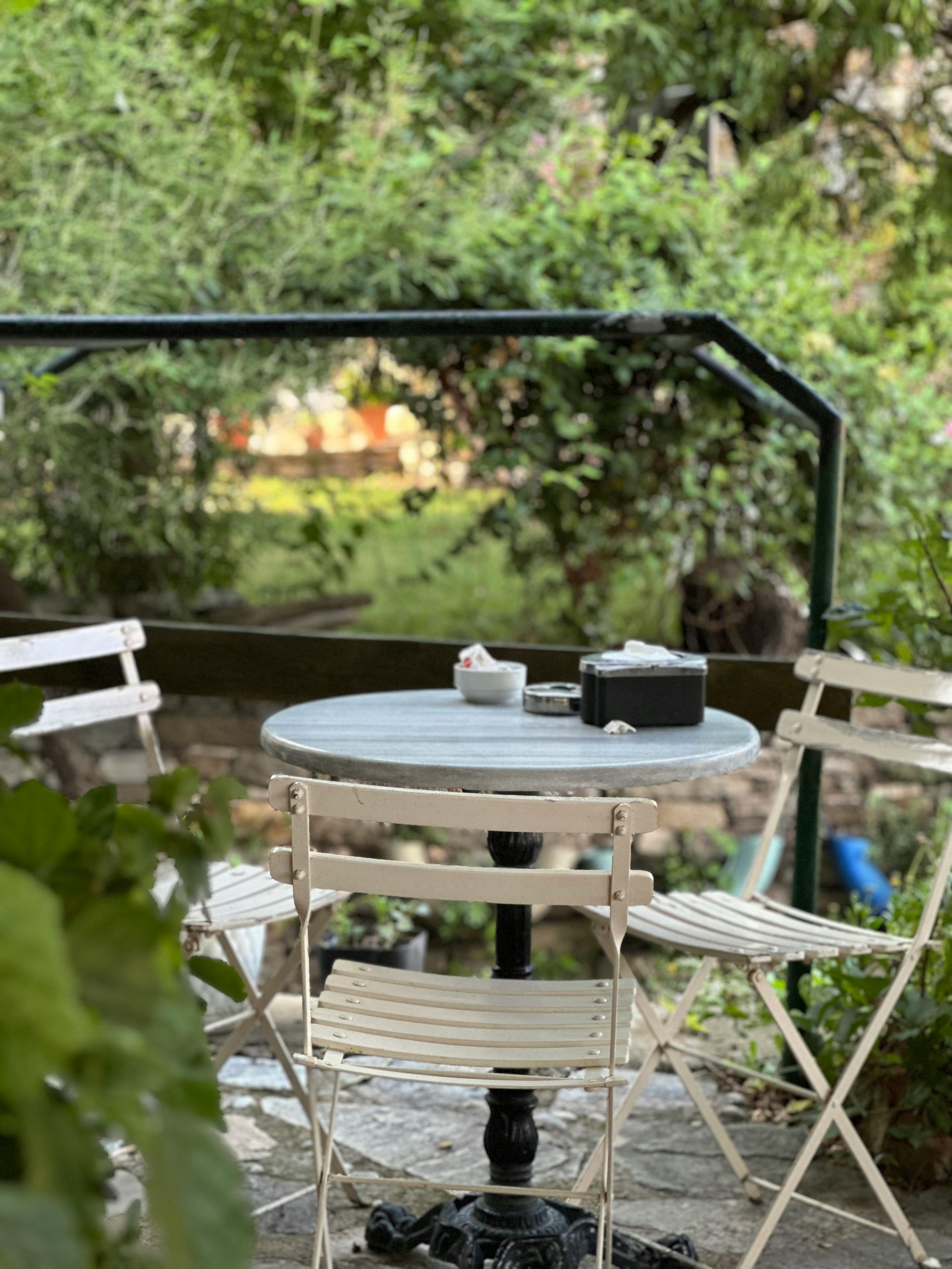 Charming Outdoor Café Setting in Aydın · Free Stock Photo