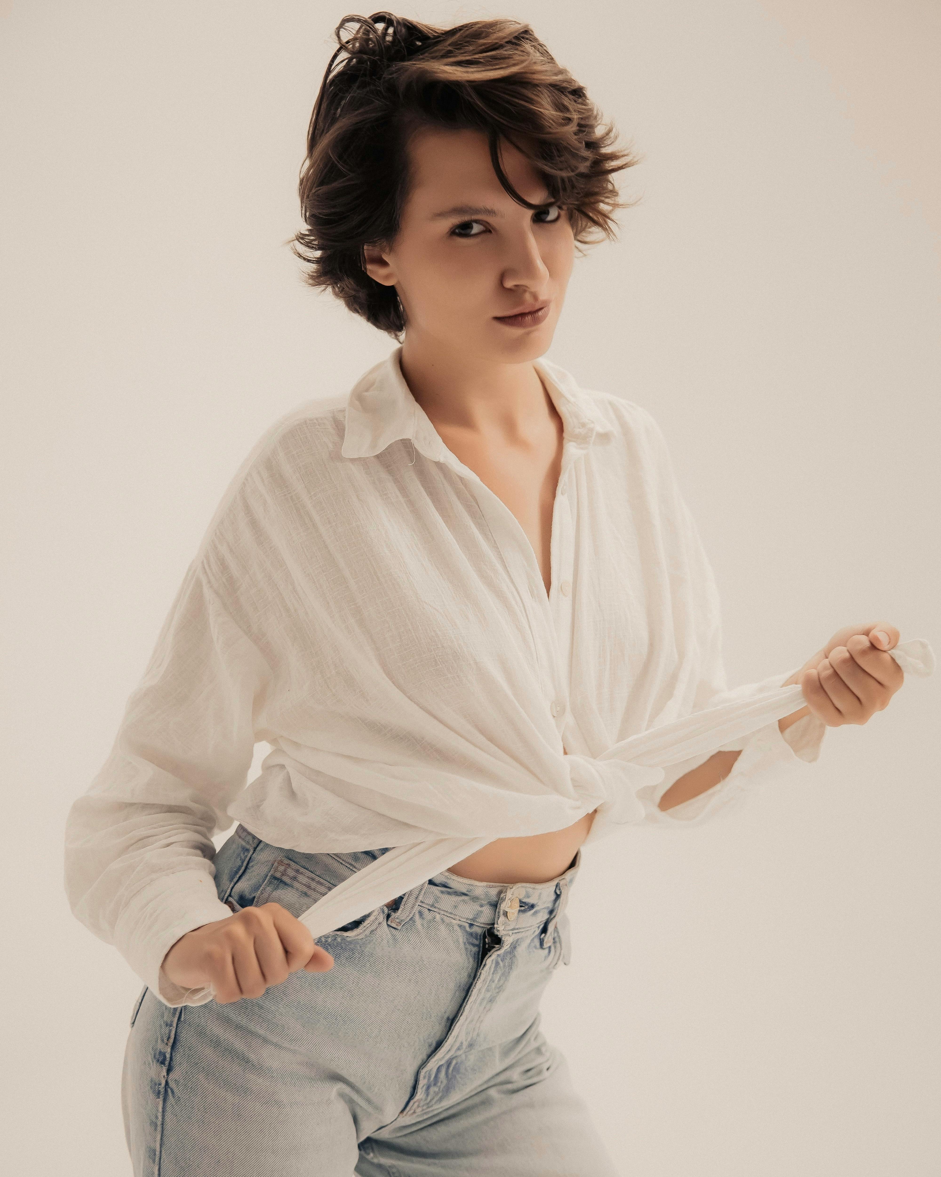 Studio Model Photos, Download The BEST Free Studio Model Stock Photos ...