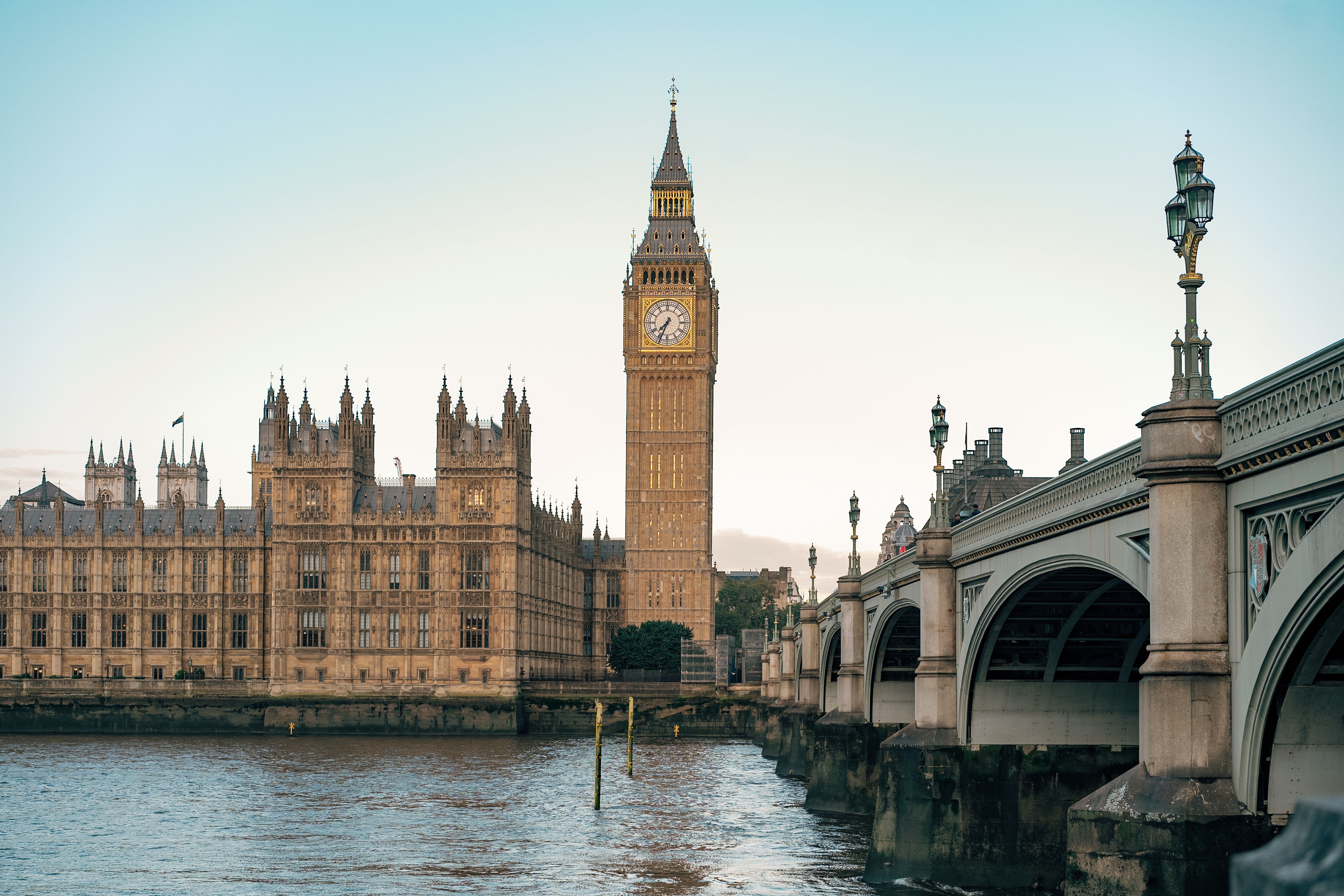 Big Ben and Westminster Bridge at Sunset · Free Stock Photo