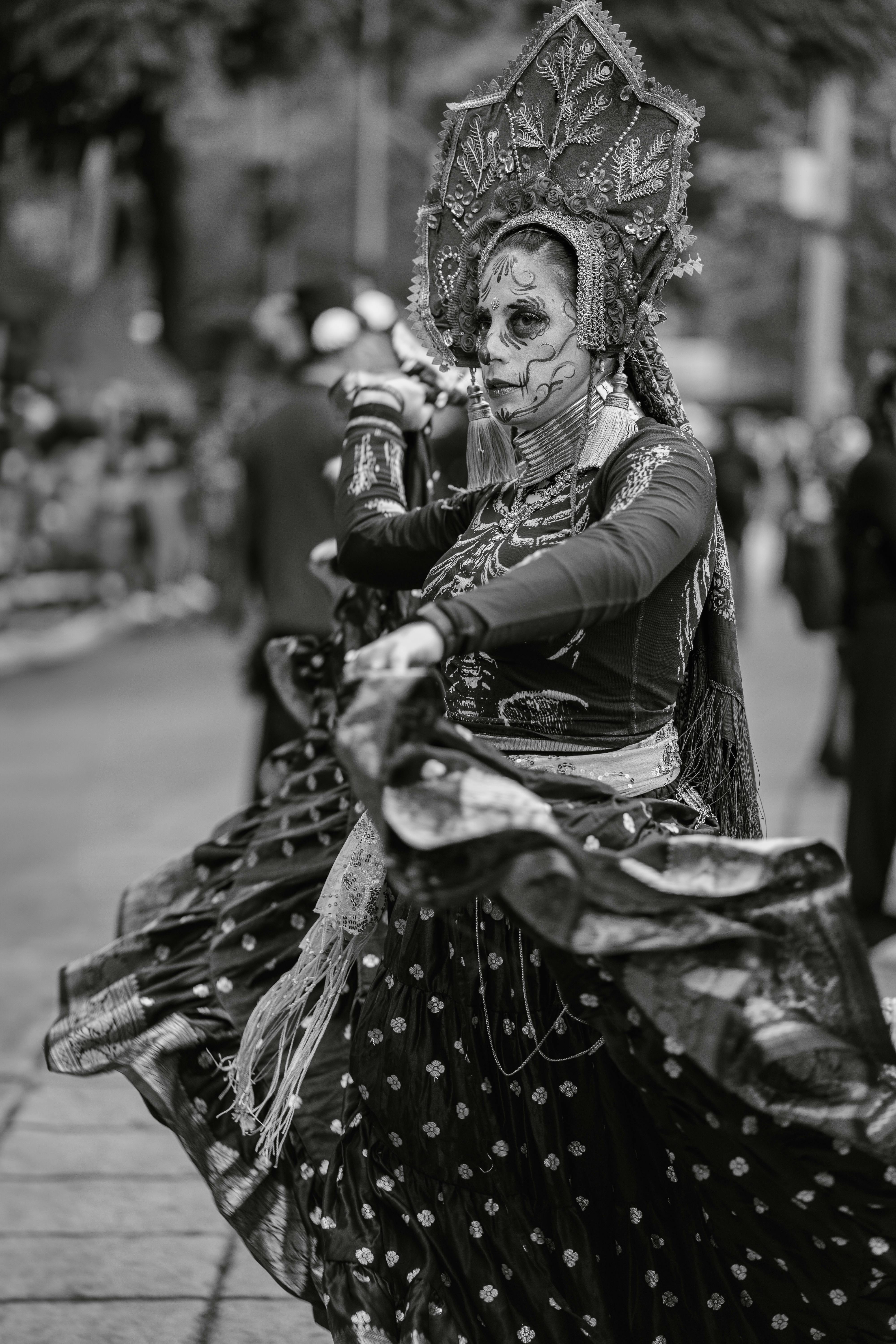 Catrina Dancer in Mexico City Parade · Free Stock Photo