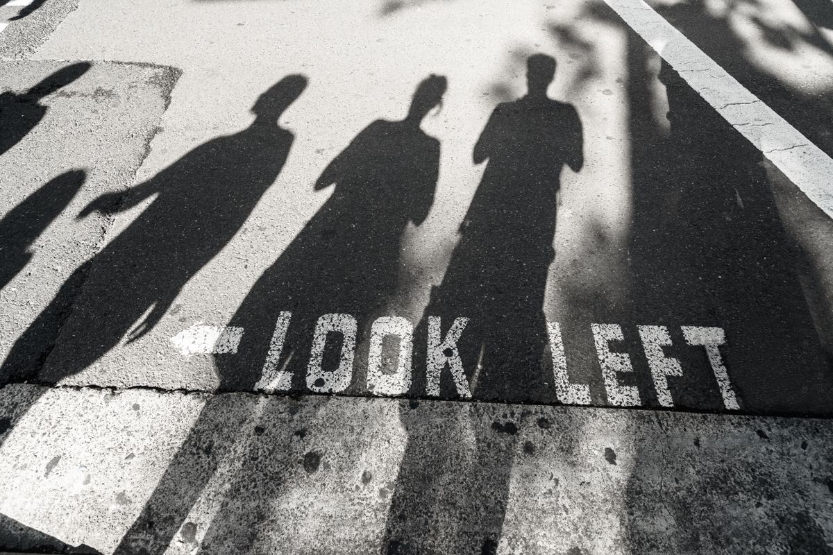 People Looking Left And Right Photos, Download The BEST Free People ...