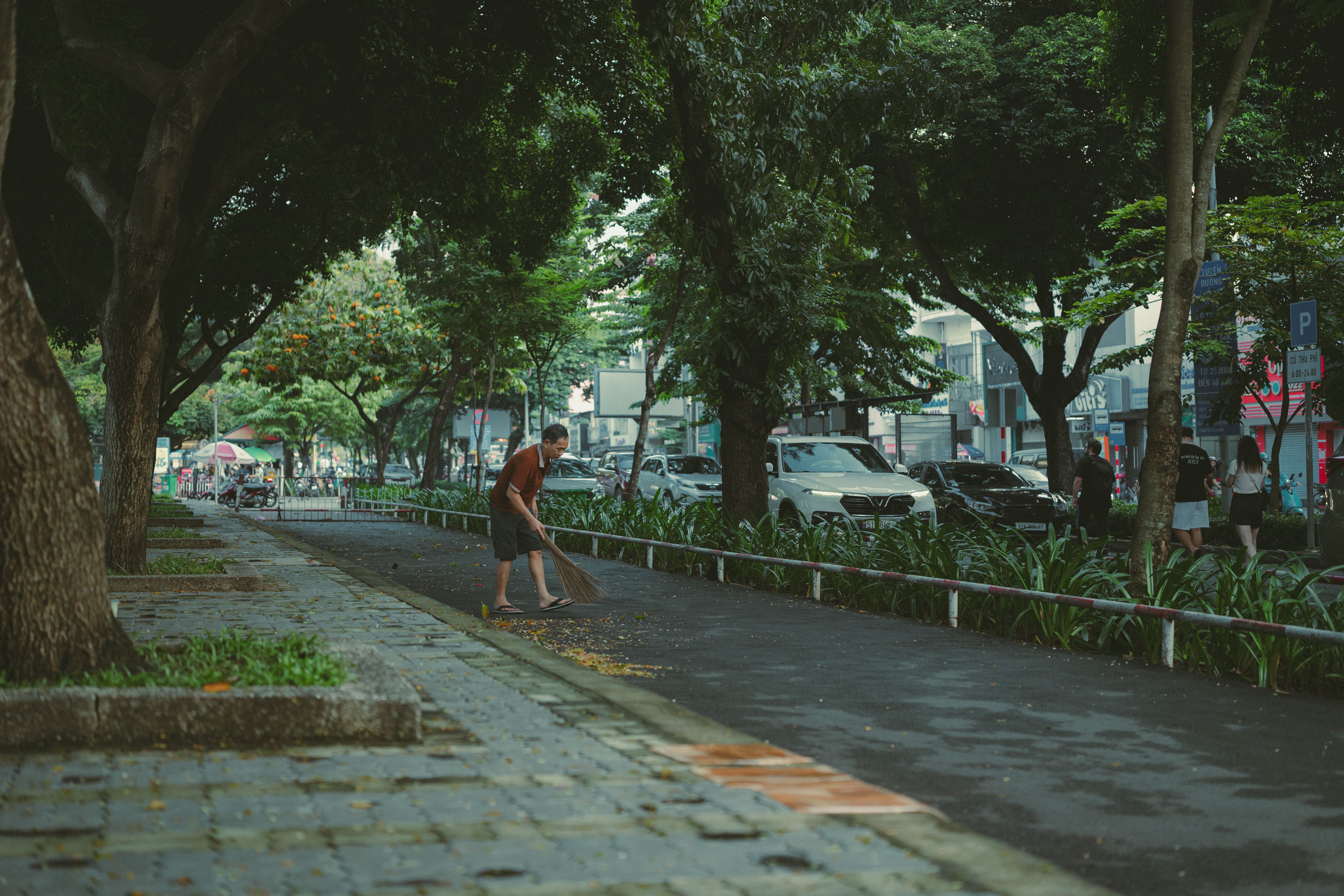 Peaceful Street Scene in Ho Chi Minh City · Free Stock Photo