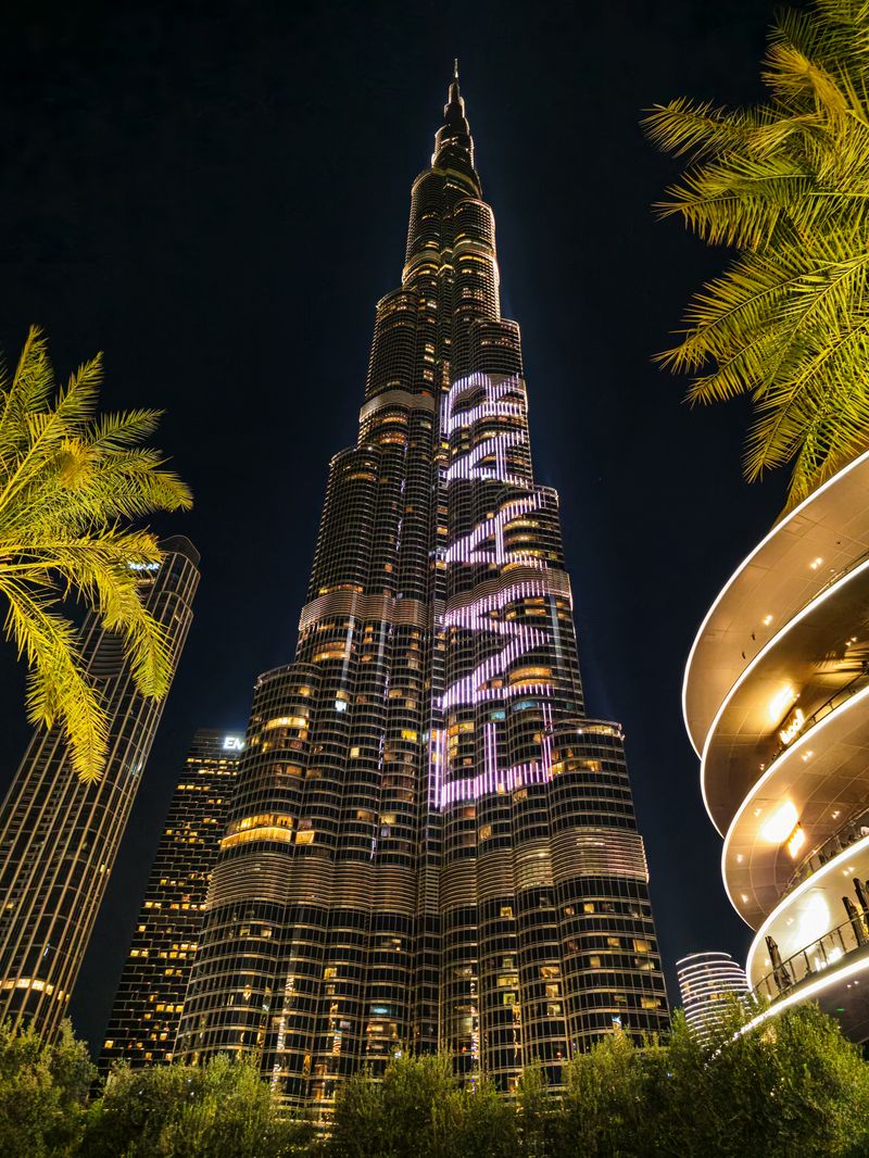 Inside Burj Khalifa Photos, Download The BEST Free Inside Burj Khalifa ...