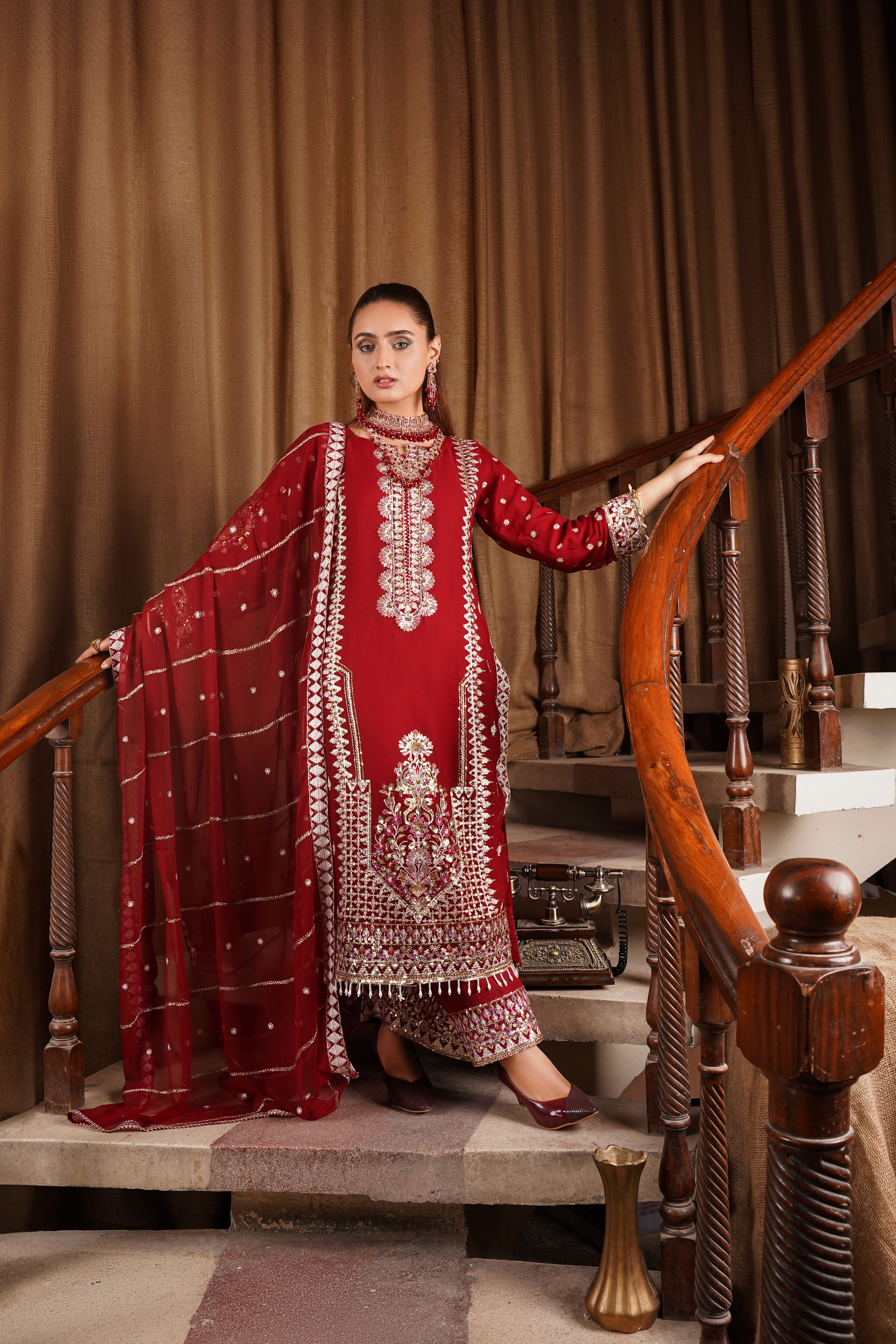 Elegant Bridal Fashion in Traditional Attire · Free Stock Photo