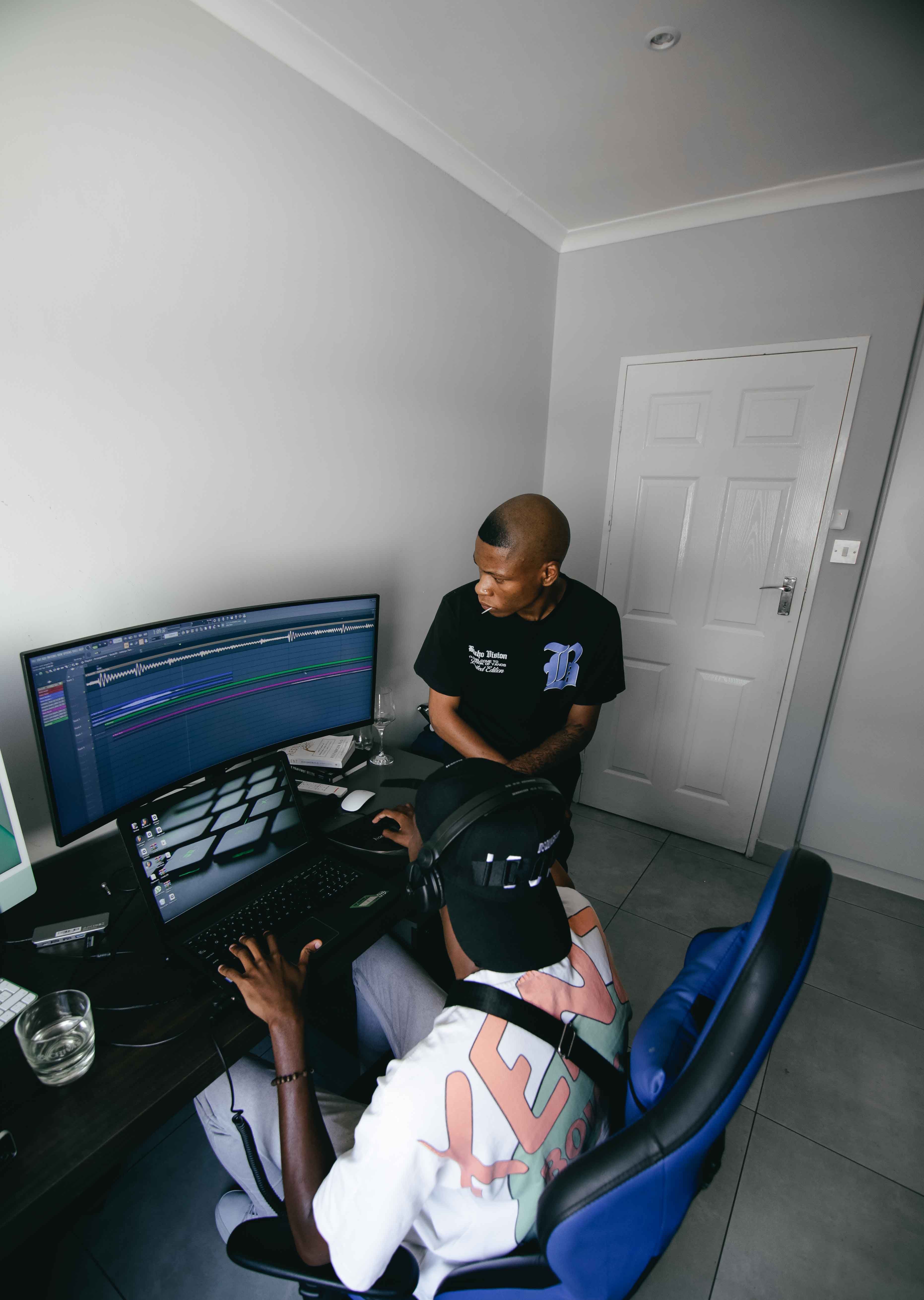Collaborative Music Production in Home Studio · Free Stock Photo