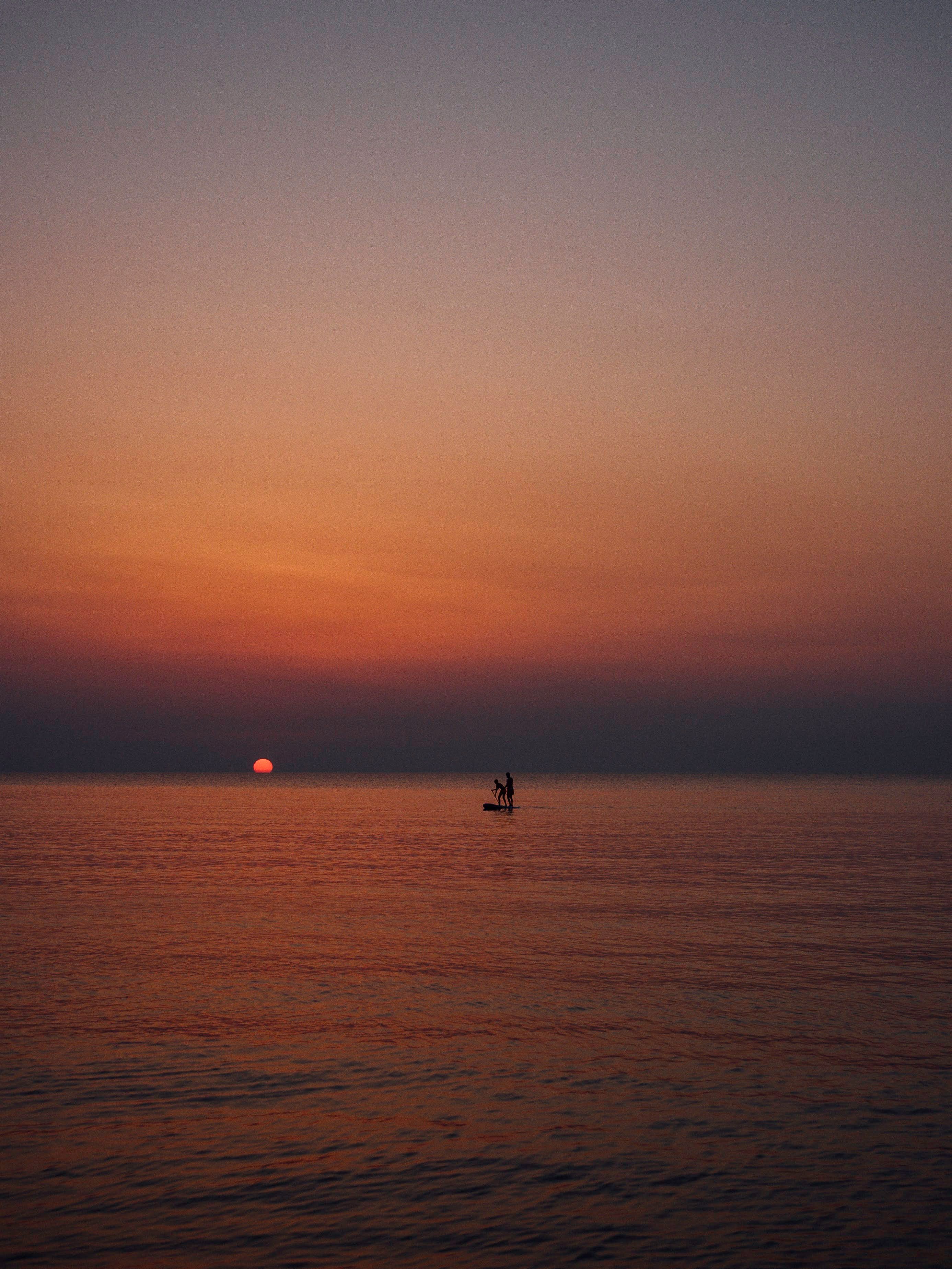 Remo Al Atardecer En Ustica, Sicilia · Foto de stock gratuita