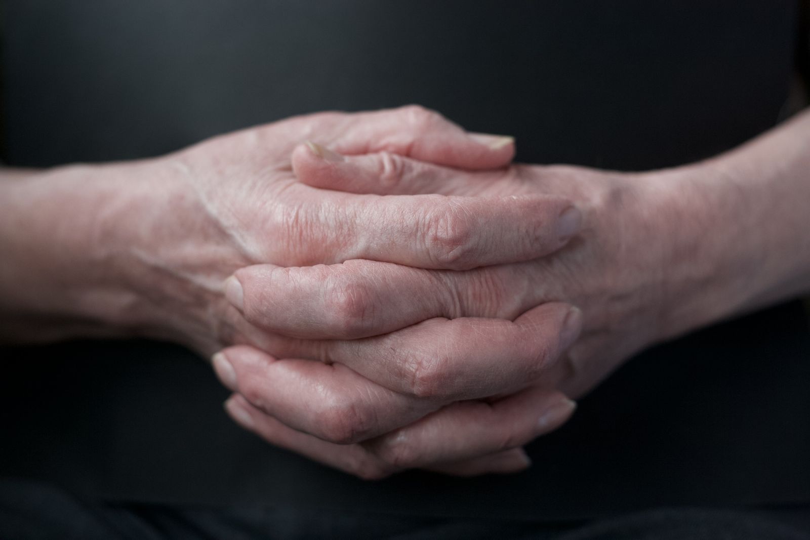 Folded Hands Photos, Download The BEST Free Folded Hands Stock Photos ...