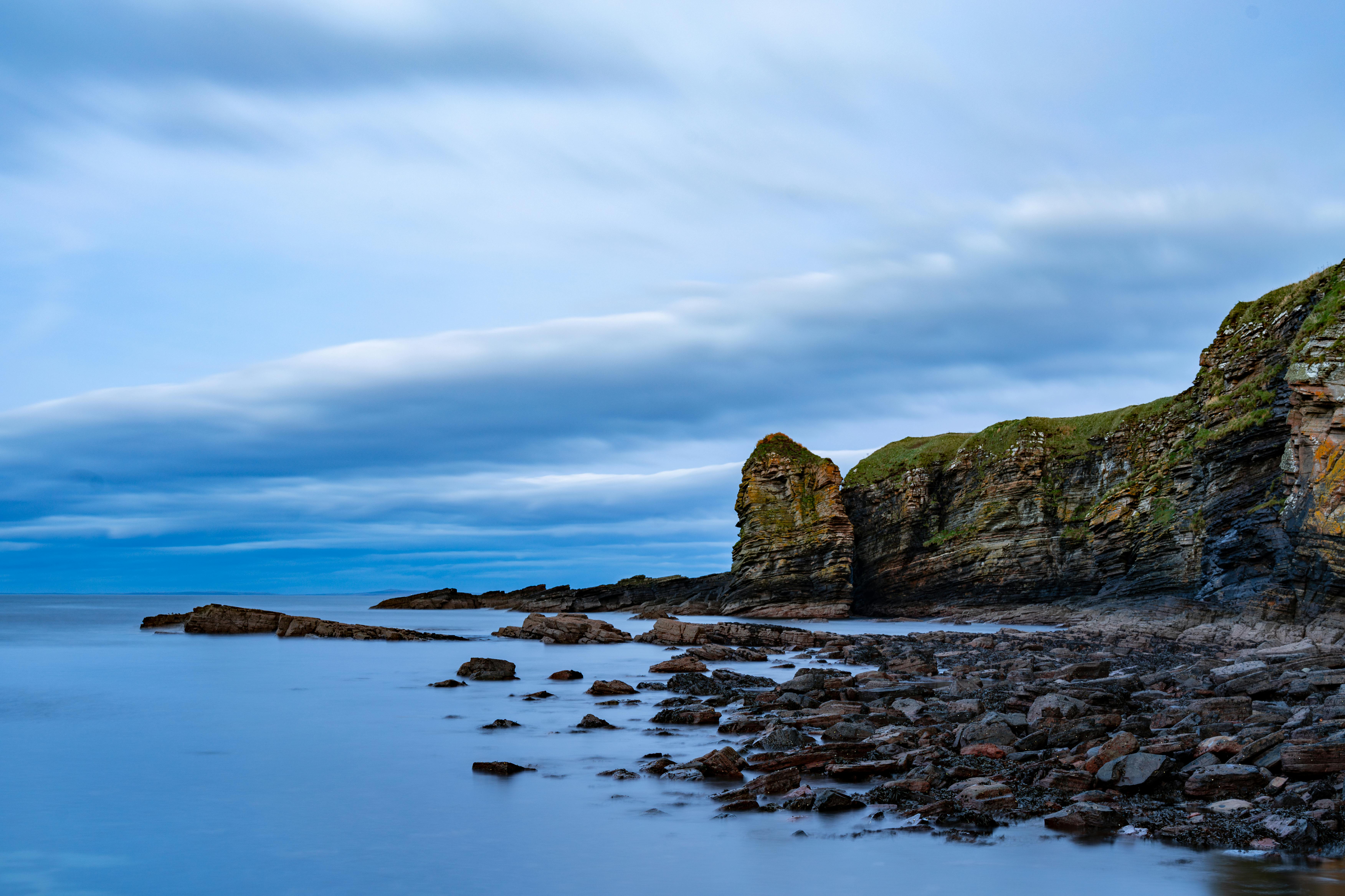 Scenic Coastal Cliffs at Twilight · Free Stock Photo