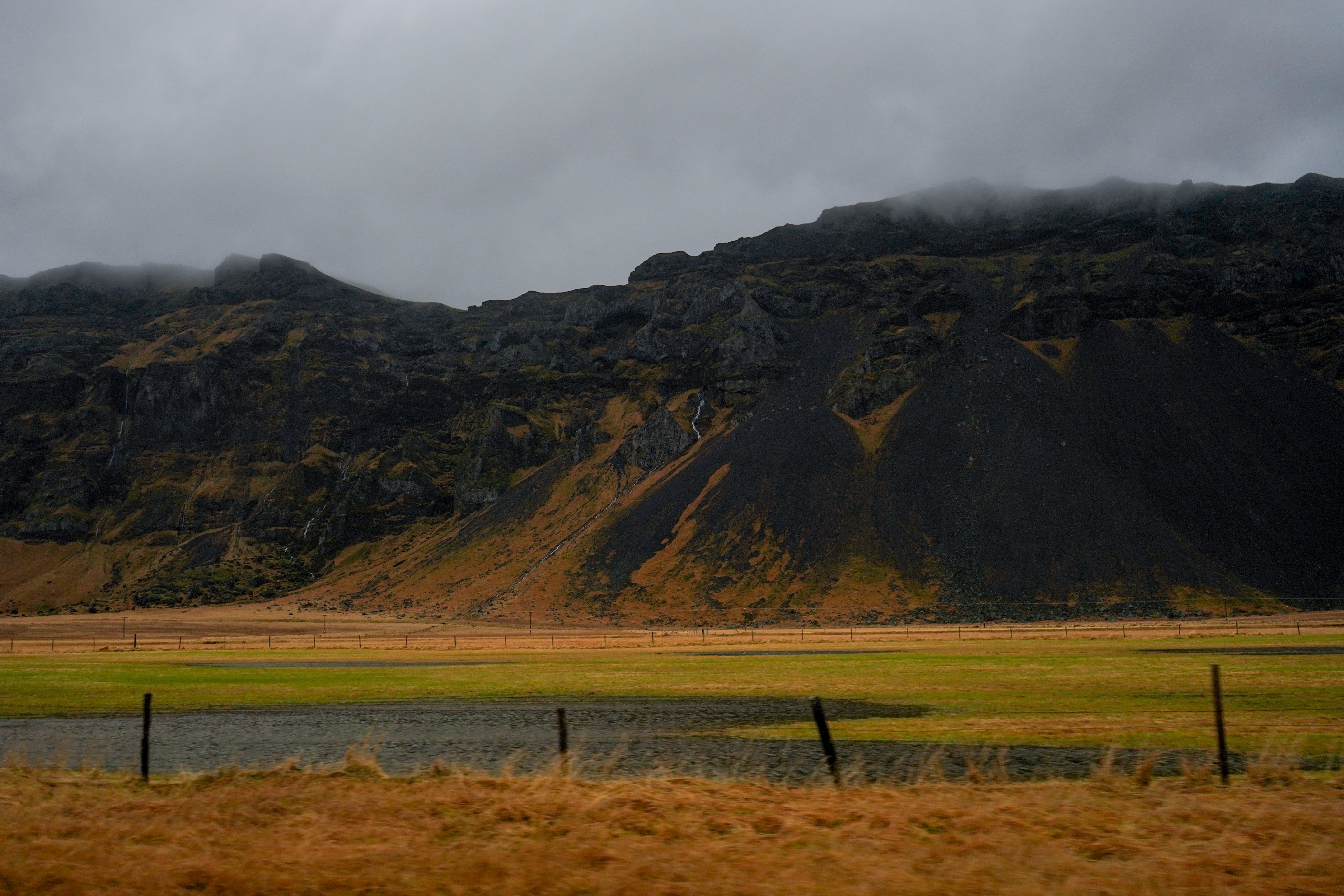 Dramatic Landscape of Icelandic Hills · Free Stock Photo