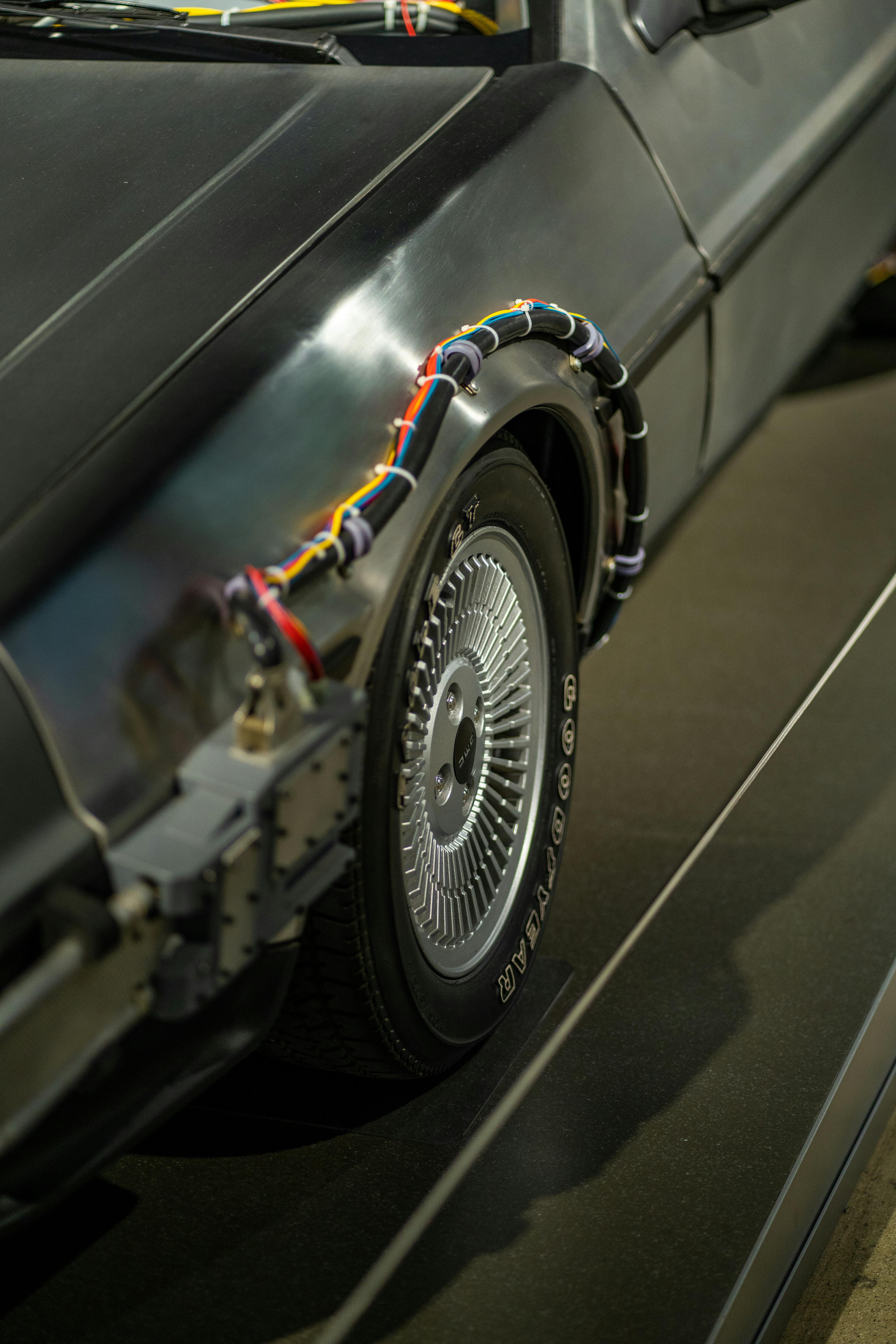 Close-up of Iconic DeLorean Car Wheel · Free Stock Photo