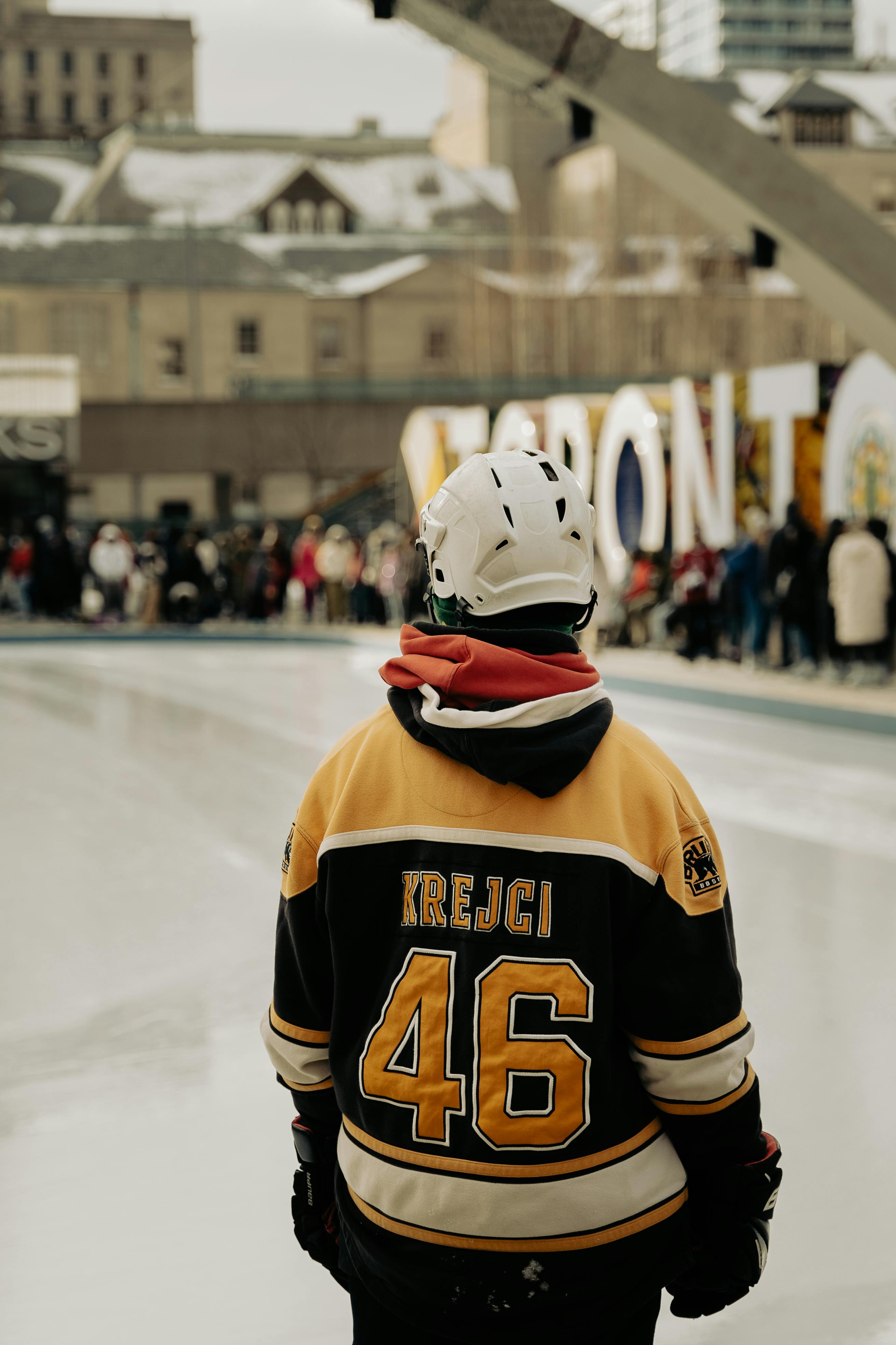 Hockey Player on Ice Skating Rink in Toronto · Free Stock Photo