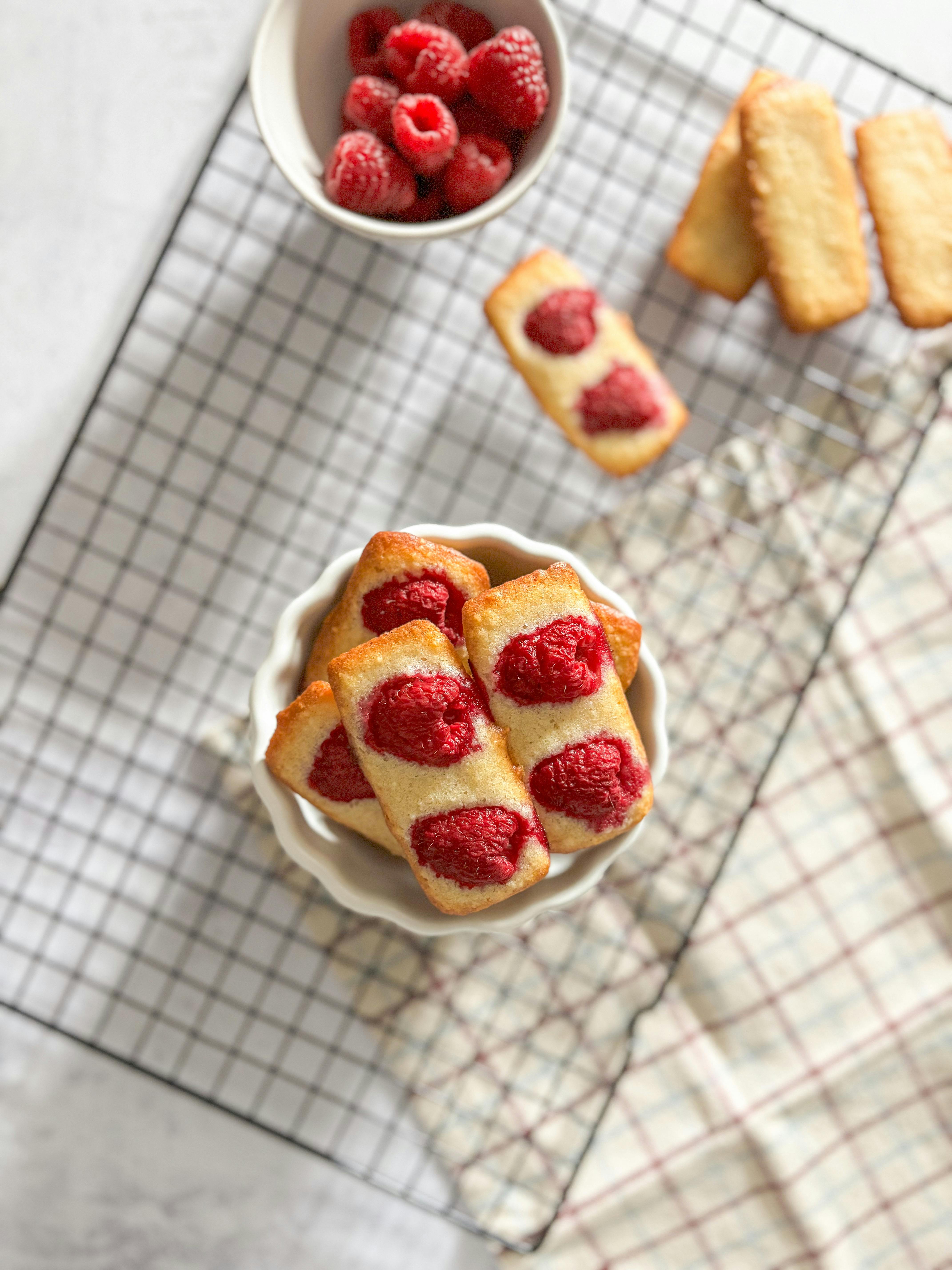 Delicious Raspberry Financiers on a Cooling Rack · Free Stock Photo