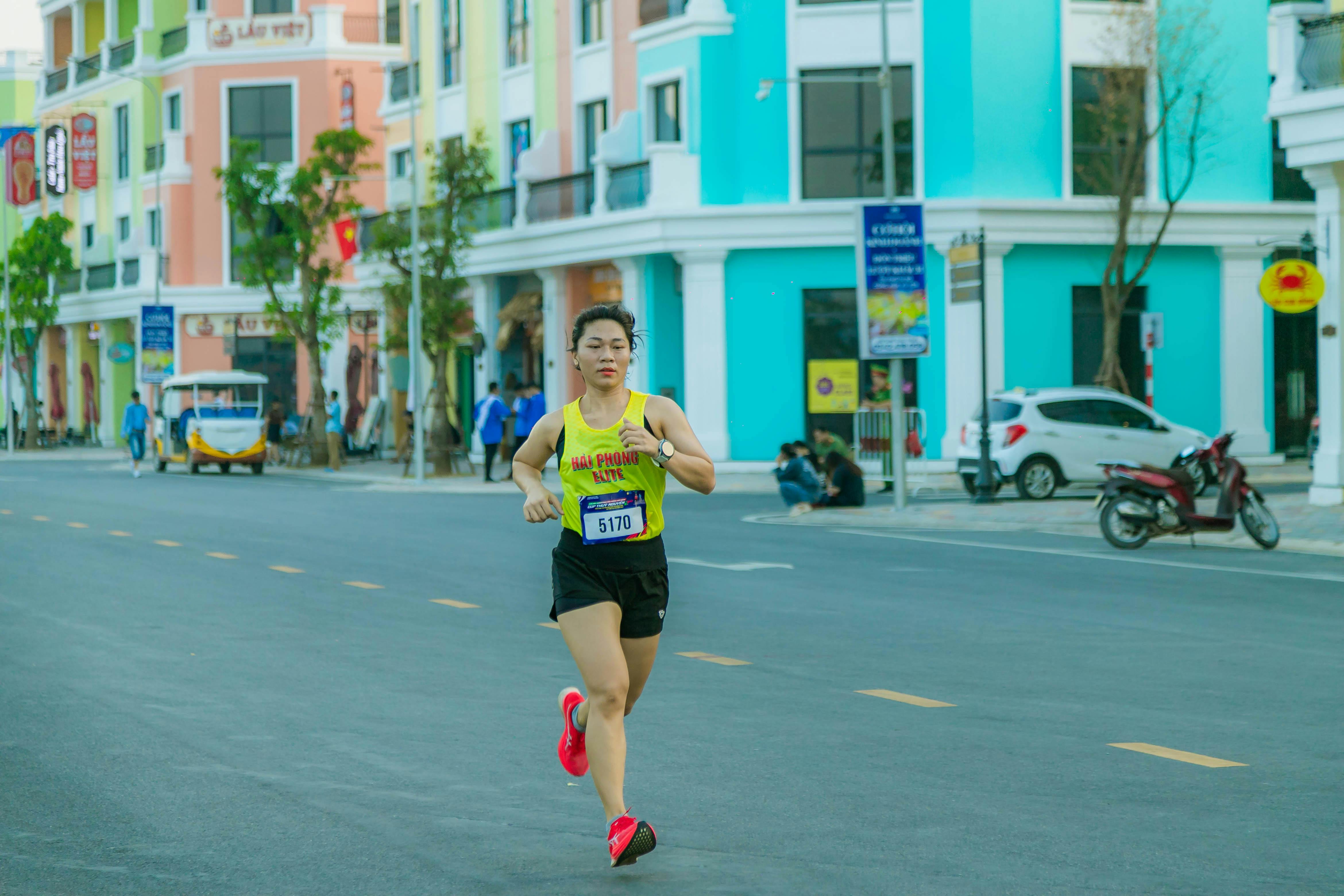 Runner Competing in Hải Phòng City Marathon · Free Stock Photo