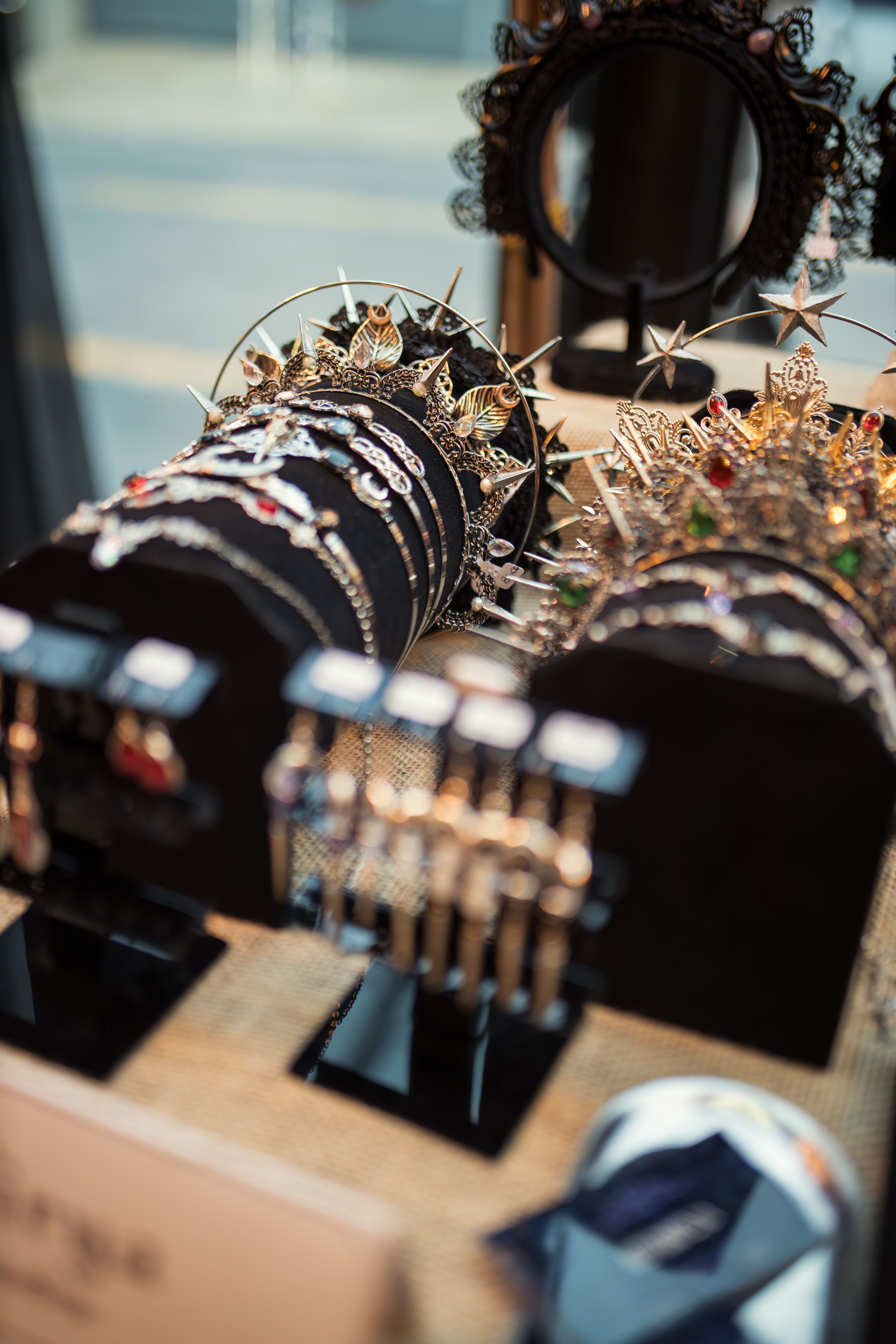 Accessories And Jewelers Photos, Download The BEST Free Accessories And ...
