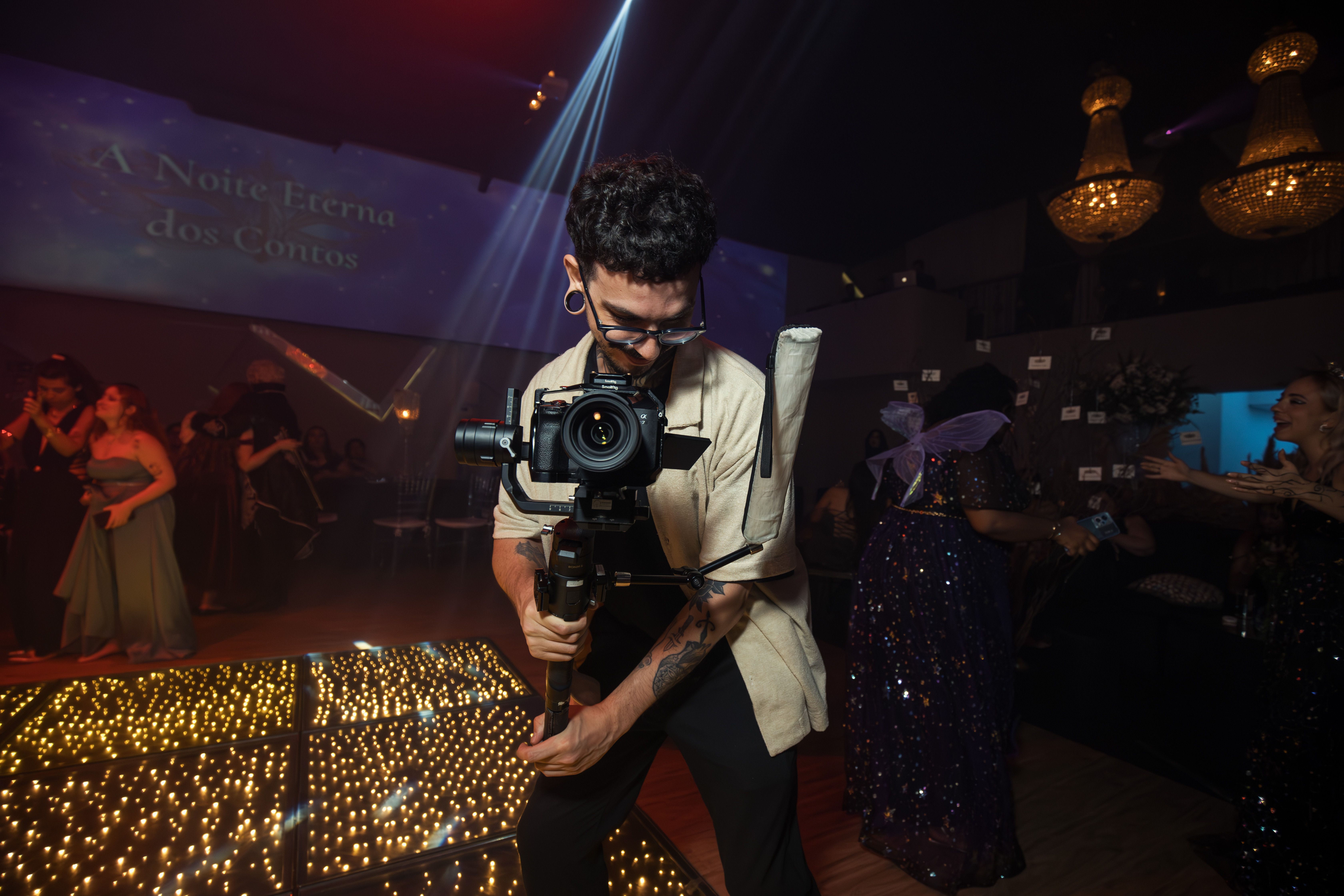 Photographer At Work Photos, Download The BEST Free Photographer At ...