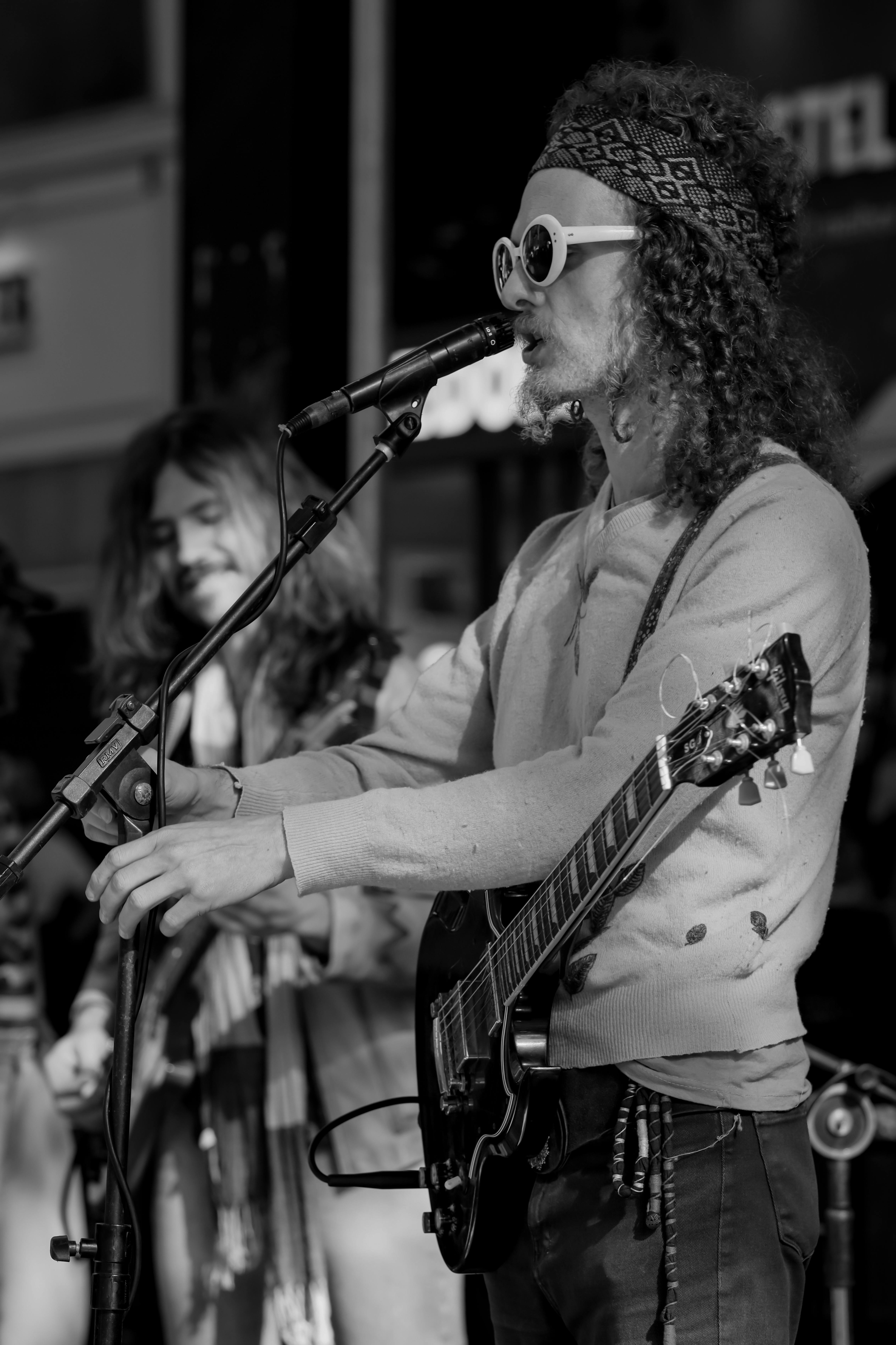 Street Musicians Performing Live with Guitars · Free Stock Photo