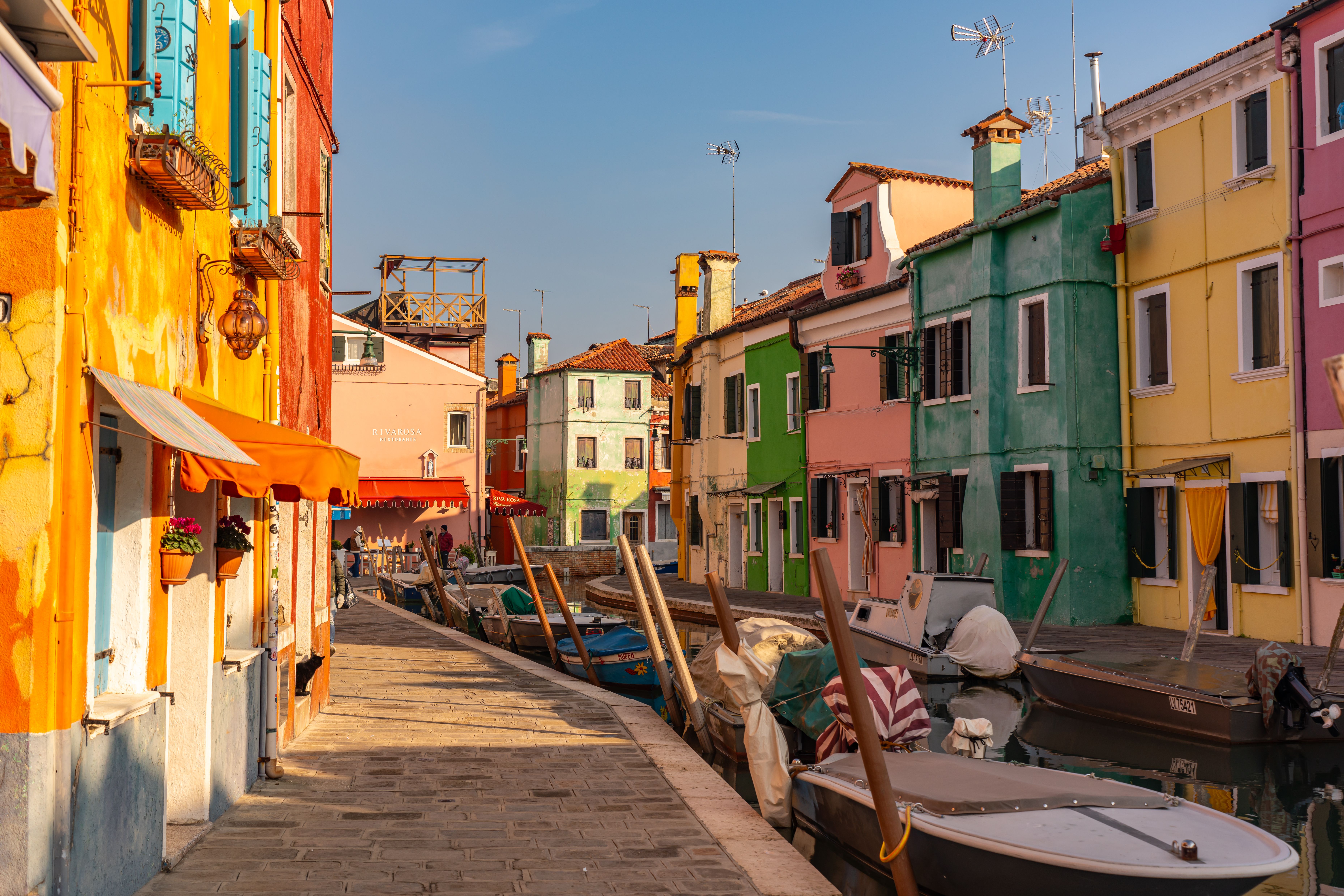 Colorful Canal Houses in Burano, Venice · Free Stock Photo