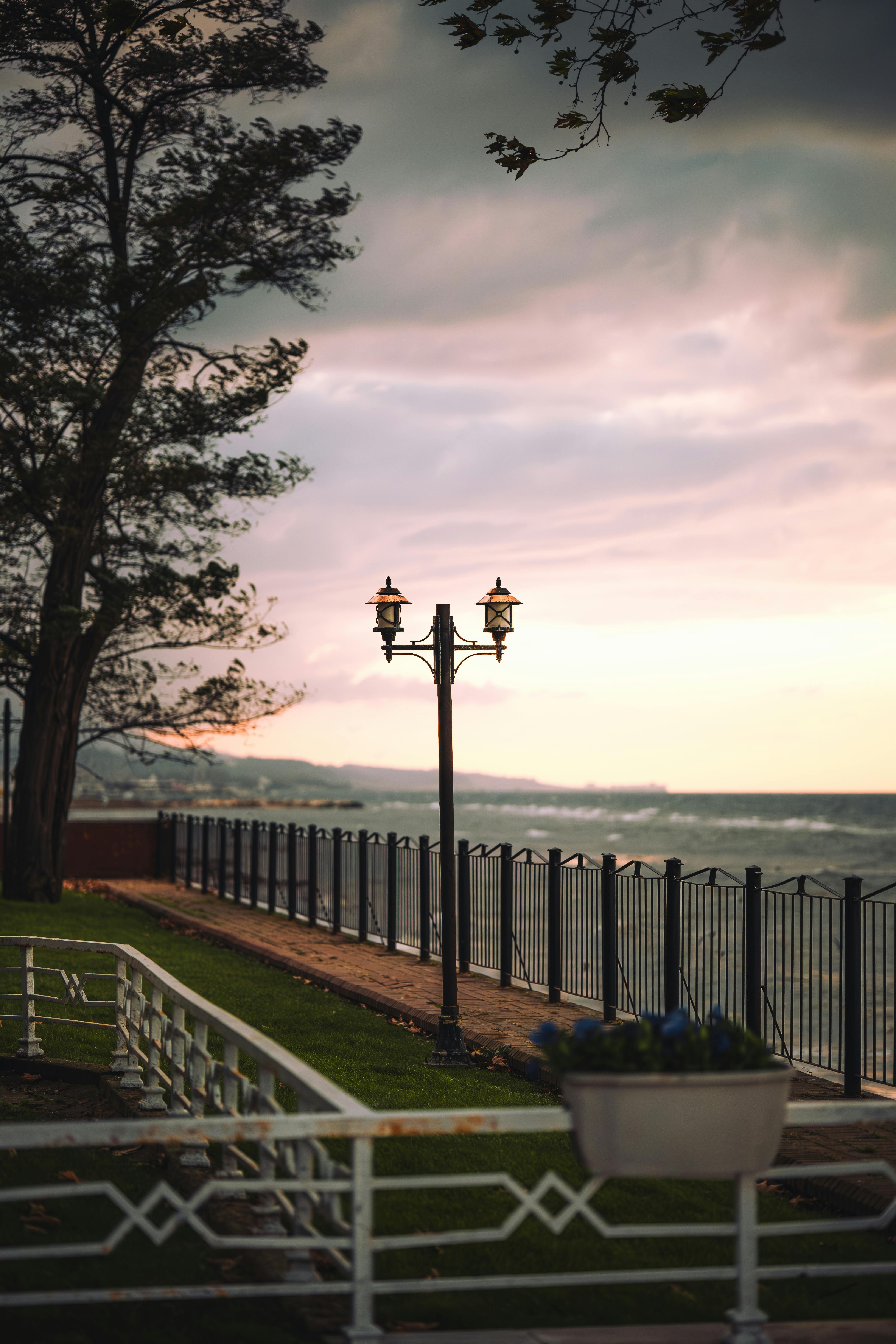 Scenic Seaside Path in Yalova at Sunset · Free Stock Photo
