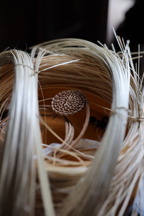 Close-up of Straw Weaving and Crafting Materials · Free Stock Photo