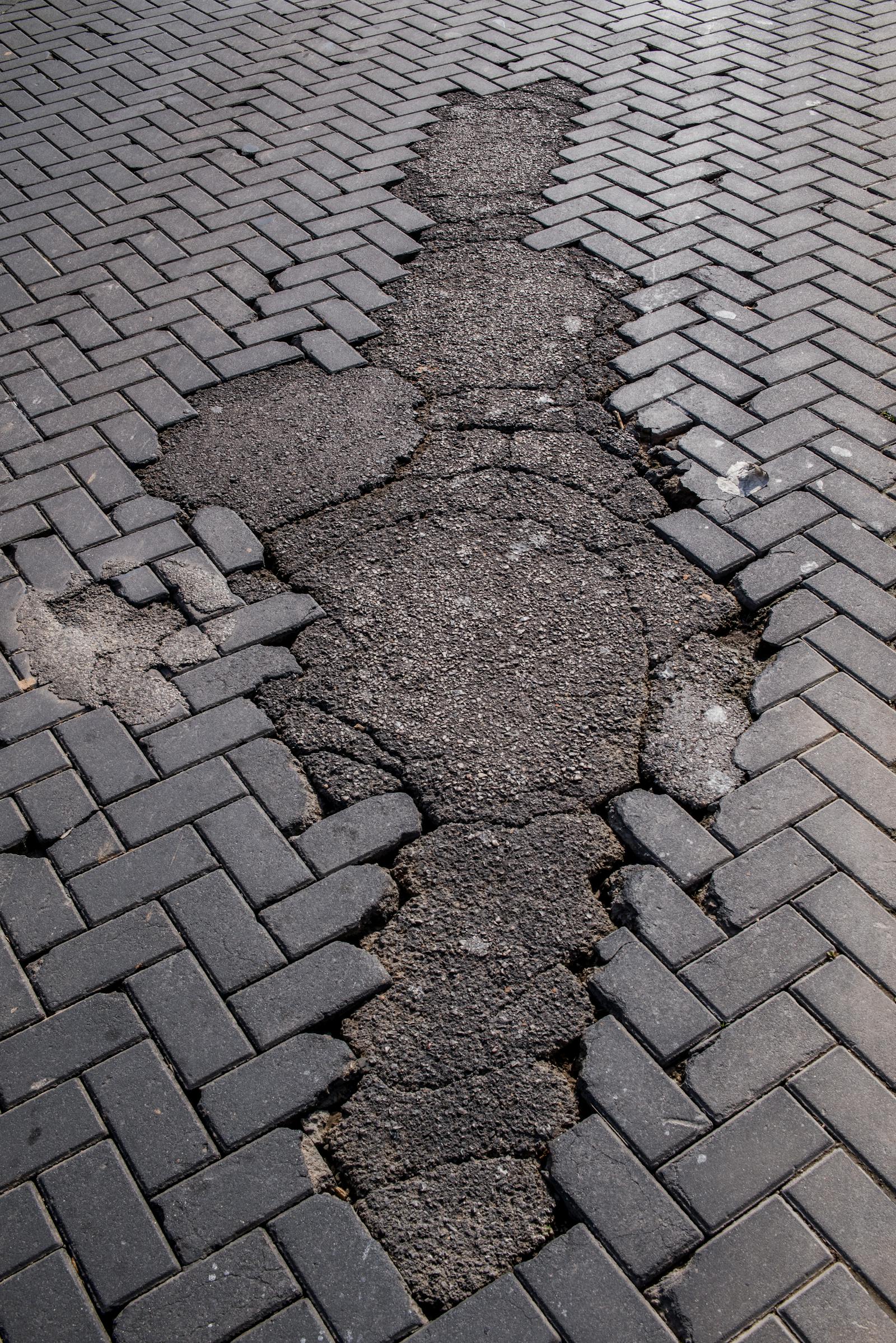 Road Potholes Photos, Download The BEST Free Road Potholes Stock Photos ...