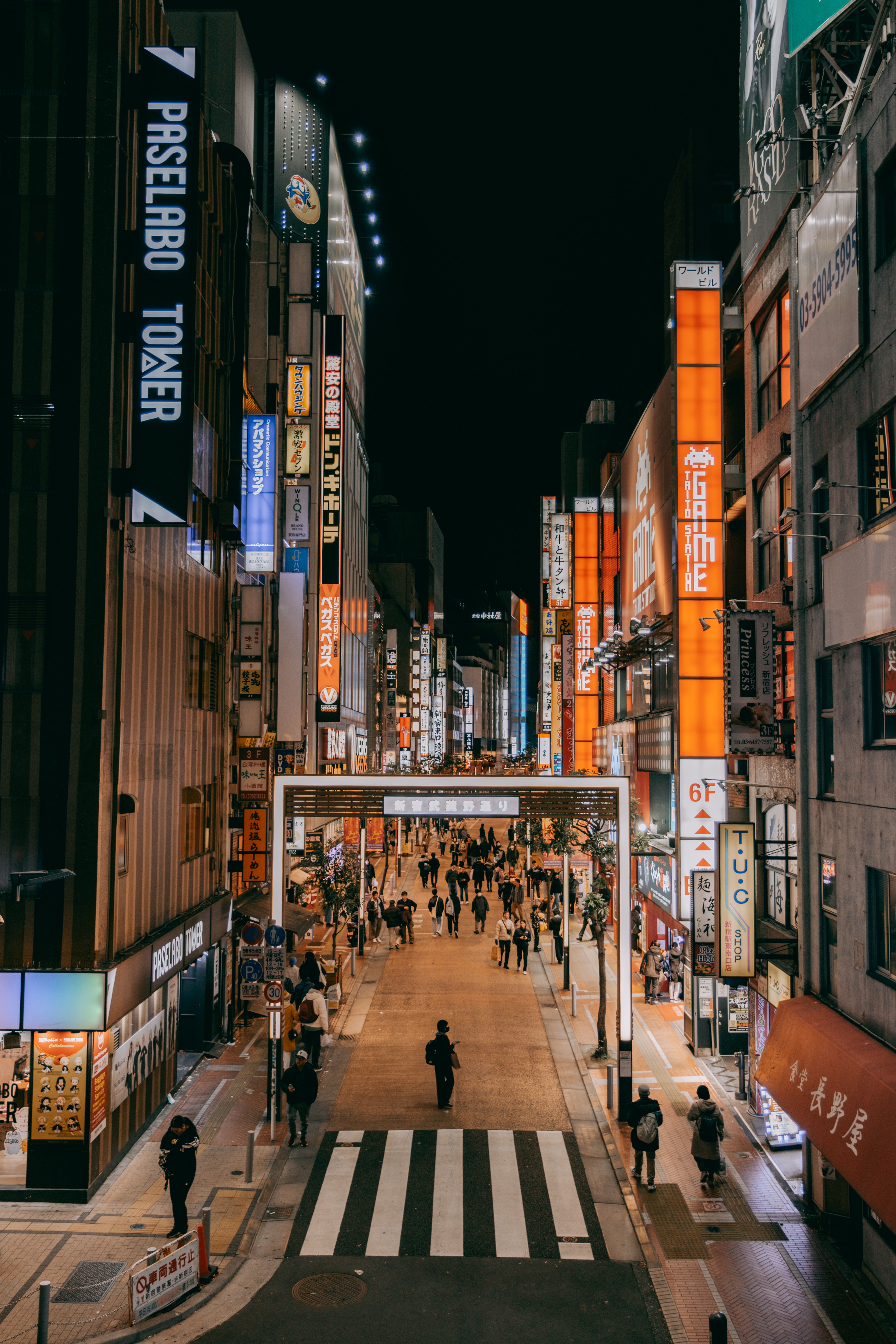 Vibrant Nightlife in Shibuya, Tokyo, Japan · Free Stock Photo