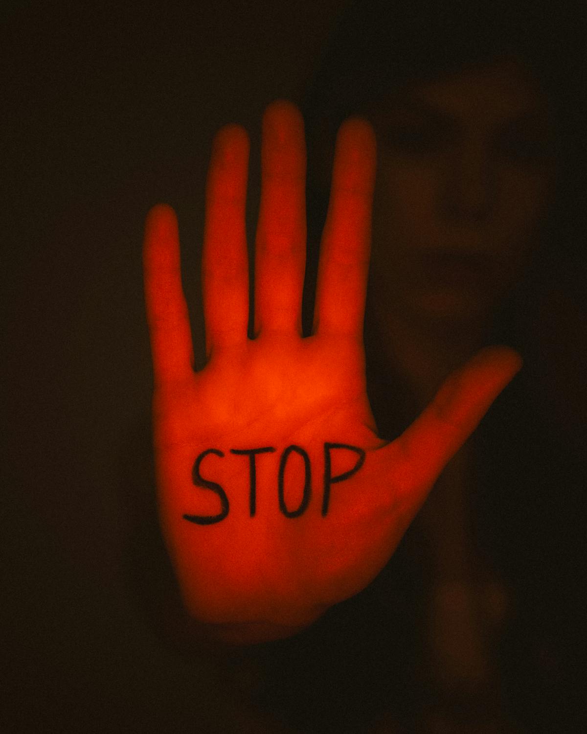 Grabing Hand Photos, Download The BEST Free Grabing Hand Stock Photos ...