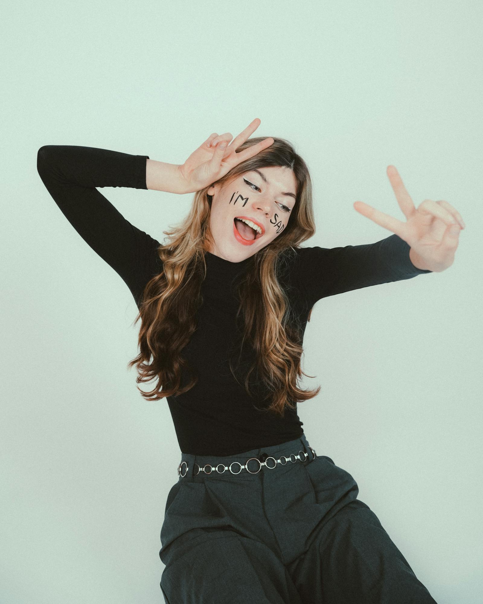 Telegraph+Cute+Girls Photos, Download The BEST Free Telegraph+Cute ...